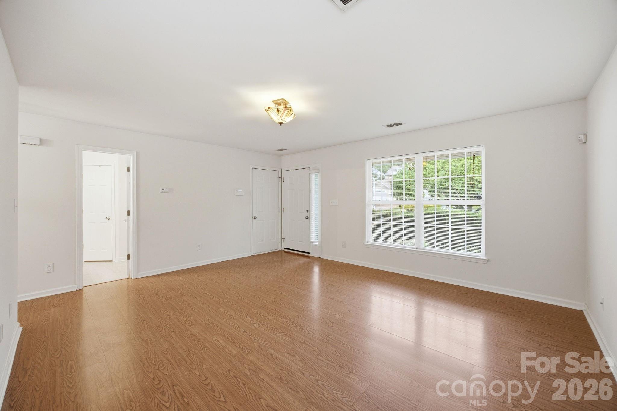 Photo 7 of 129 Winding Canyon Drive, Charlotte, NC