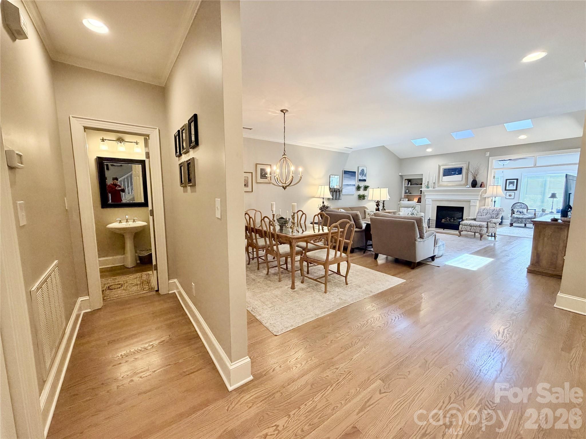 Photo 4 of 8964 Challis Hill Lane, Charlotte, NC