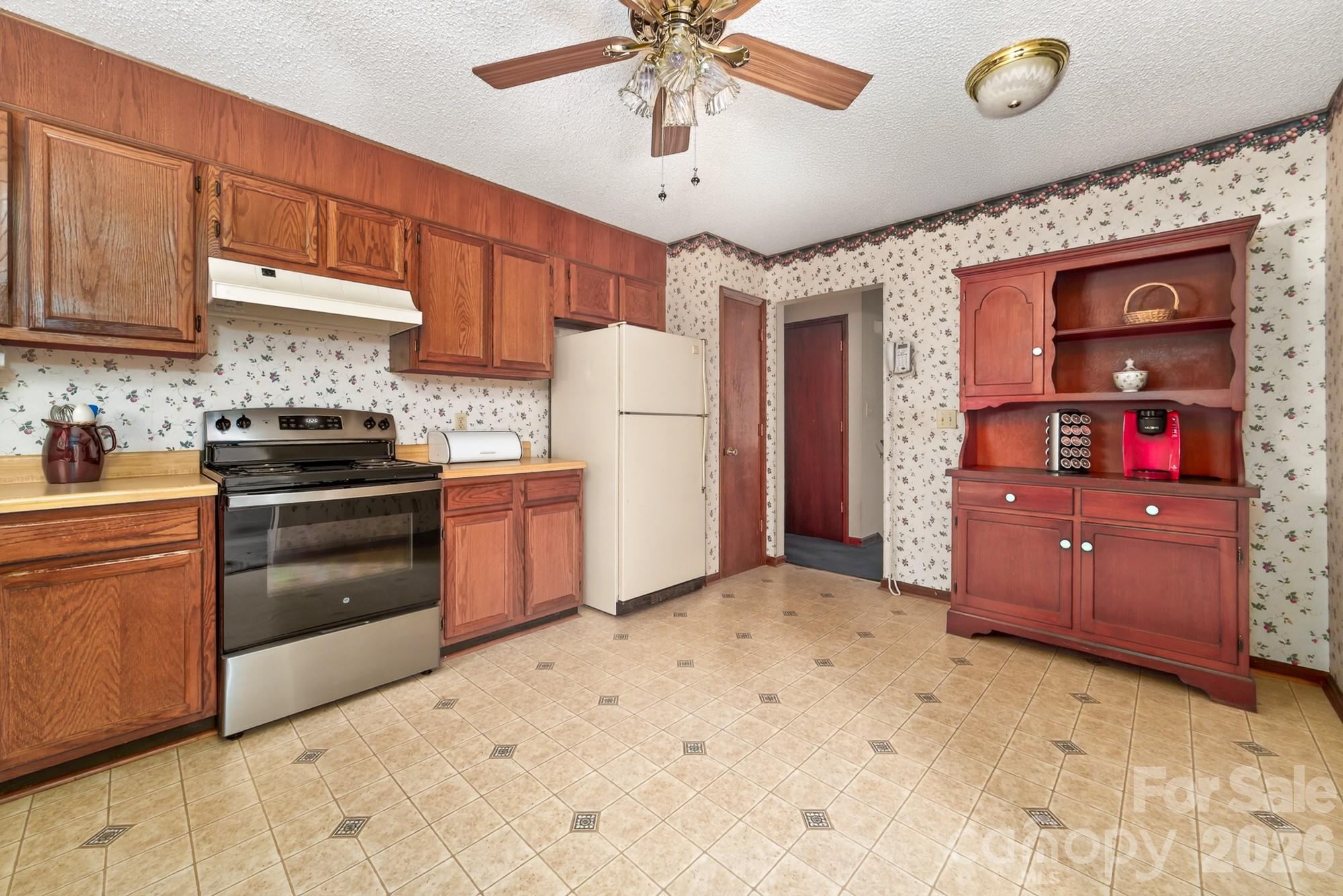 Photo 13 of 10730 Coachman Circle, Charlotte, NC