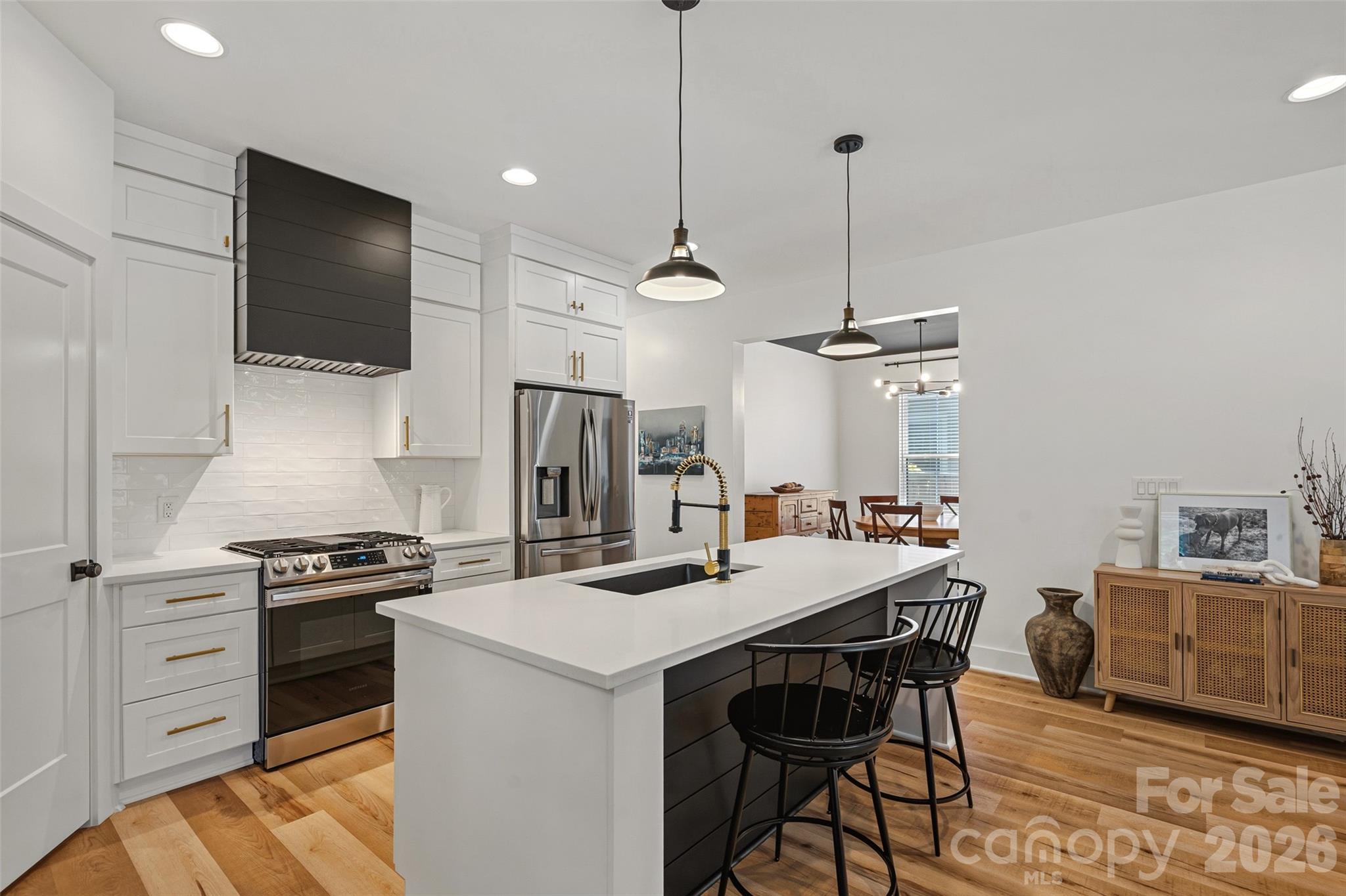 Photo 6 of 1642 Longfellow Street, Charlotte, NC