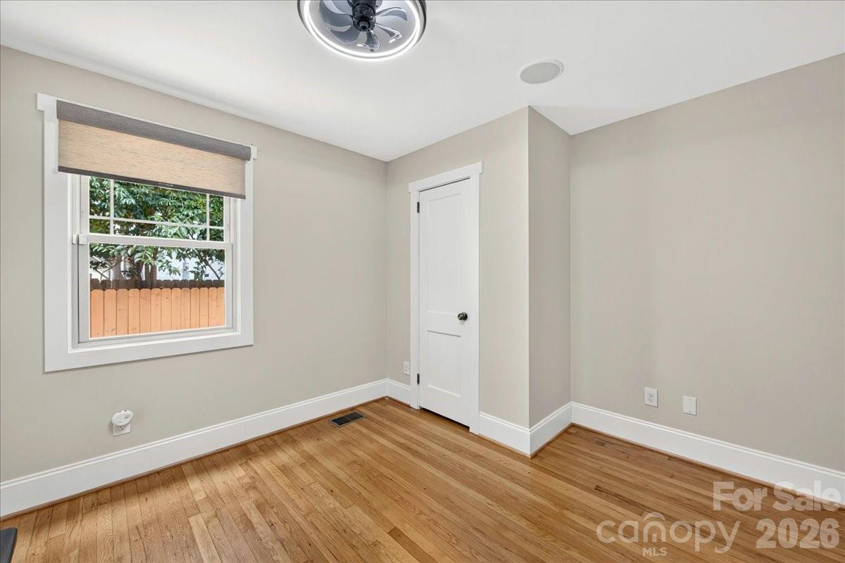 Home for sale at 2120 Dalehurst Drive, Charlotte, NC — photo 34 of 40