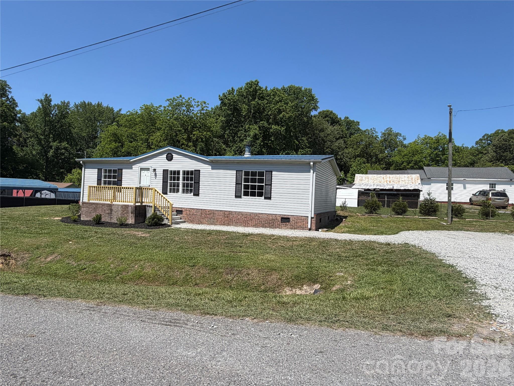 222 E Maine Avenue, Bessemer City, NC - photo 35 of 36
