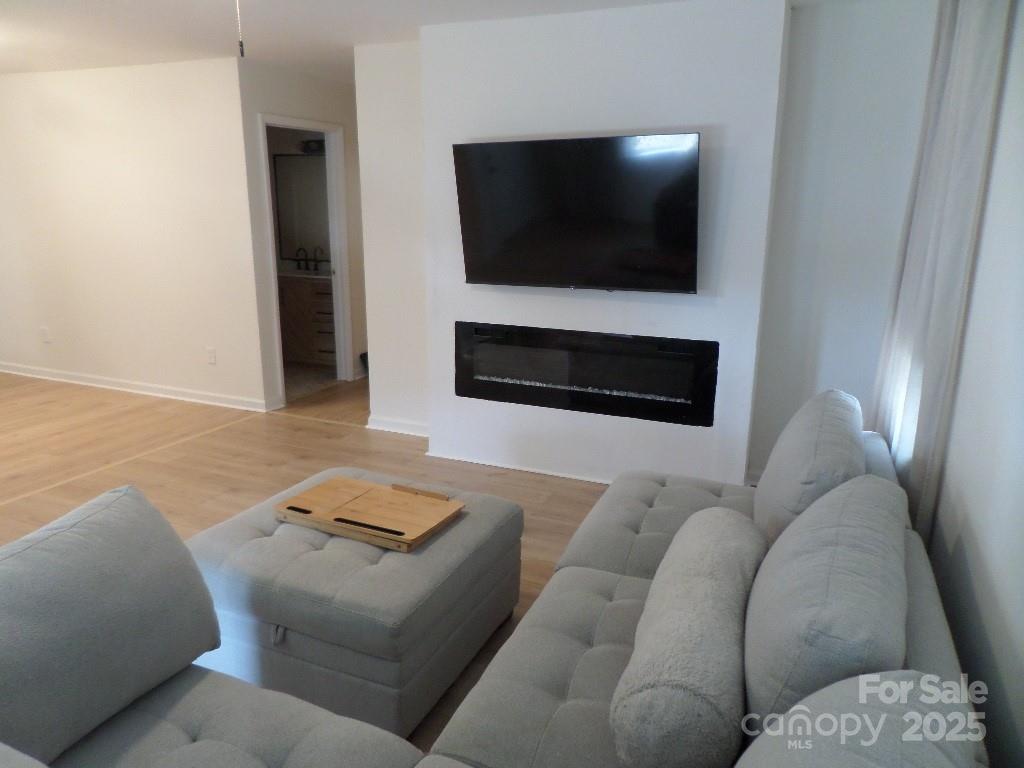 3216 Lasalle Street, Charlotte, NC - photo 8 of 18