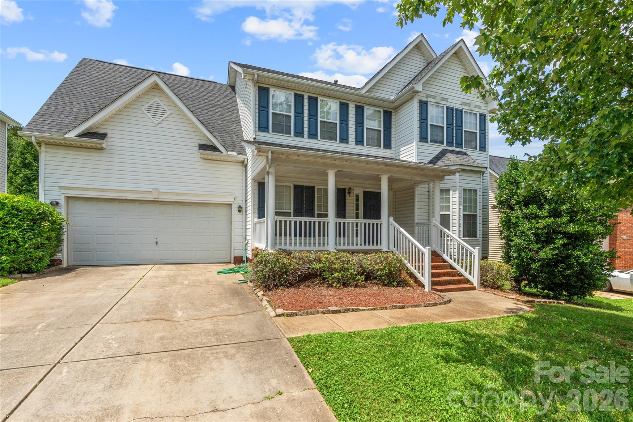 Home for sale at 2725 Billings Park Drive, Charlotte, NC — photo 1 of 37