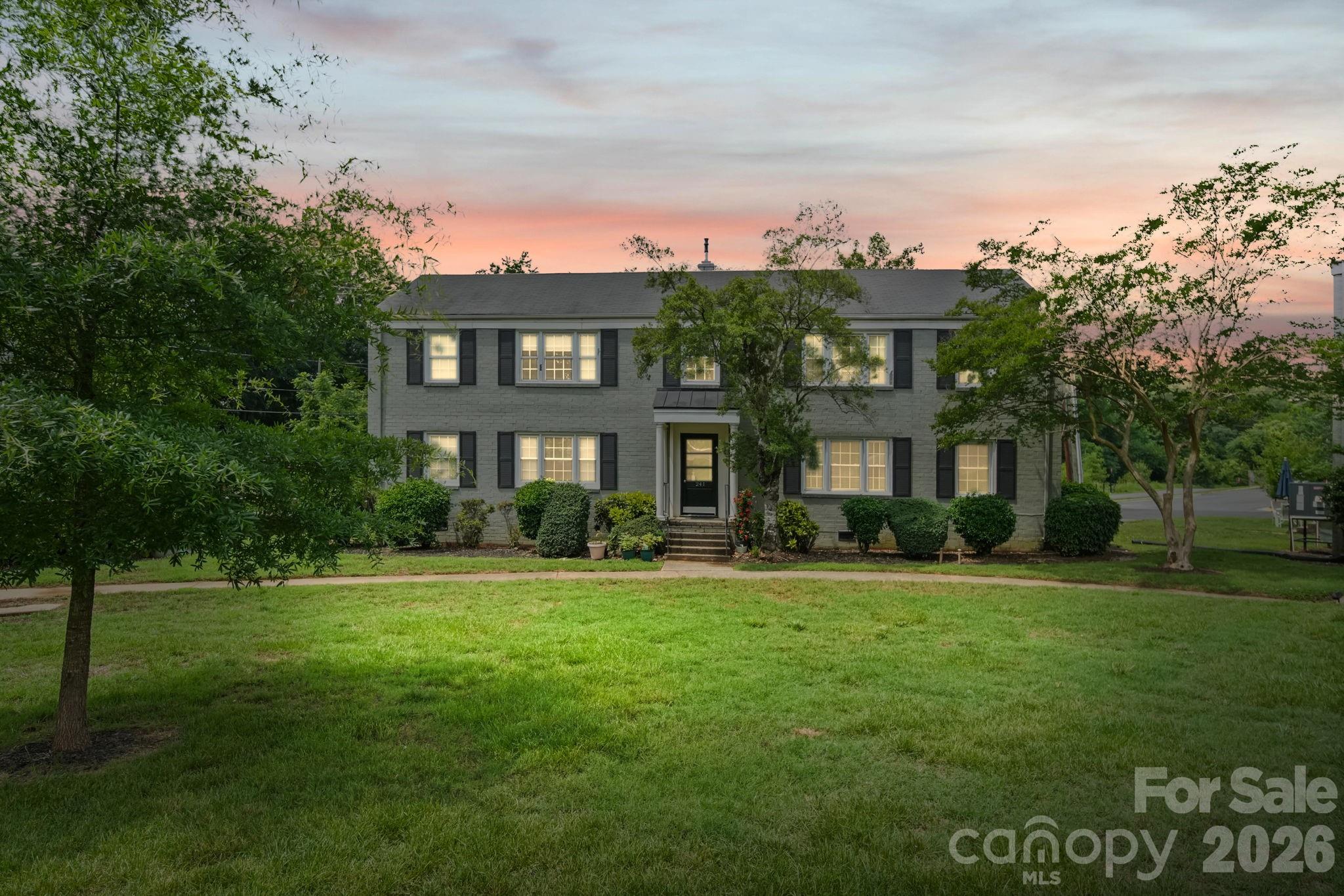 Photo 20 of 241 Wakefield DriveC, Charlotte, NC