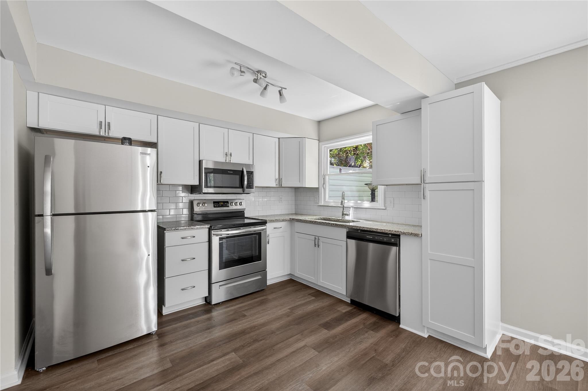 Photo 12 of 1610 Renard Ridge Road, Charlotte, NC