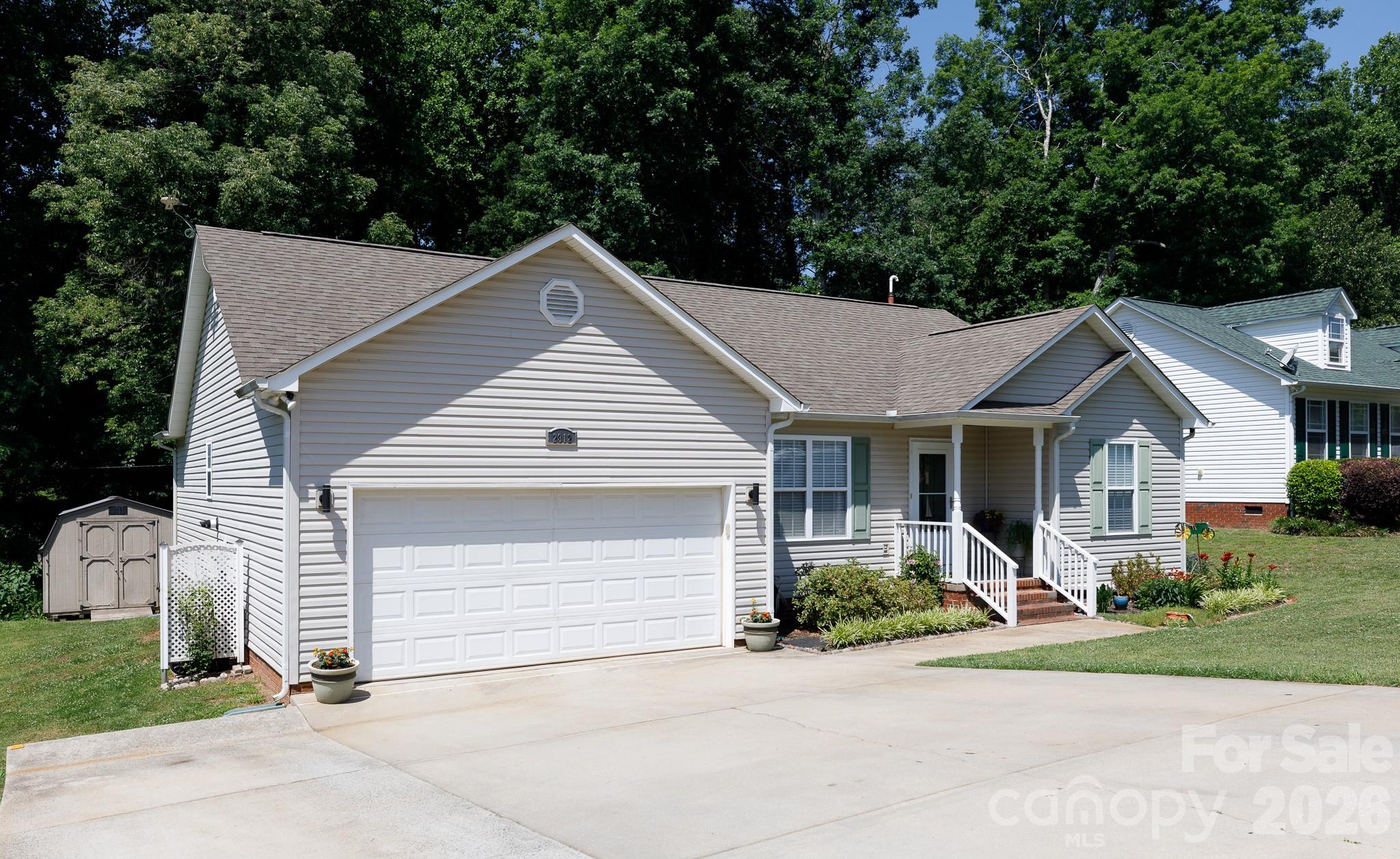 2312 Nuthatch Drive, Rock Hill, SC - photo 4 of 34