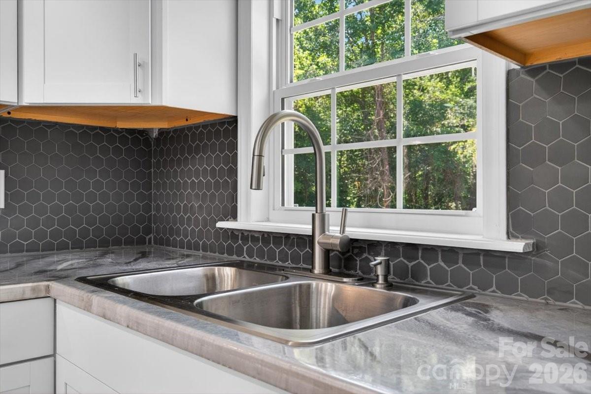 200 Eufola Road, Statesville, NC - photo 11 of 34