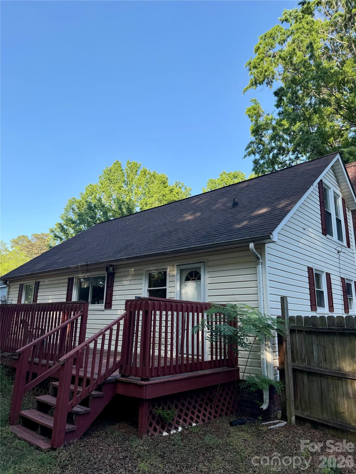 Photo 2 of 1911 Crestmont Avenue, Kannapolis, NC