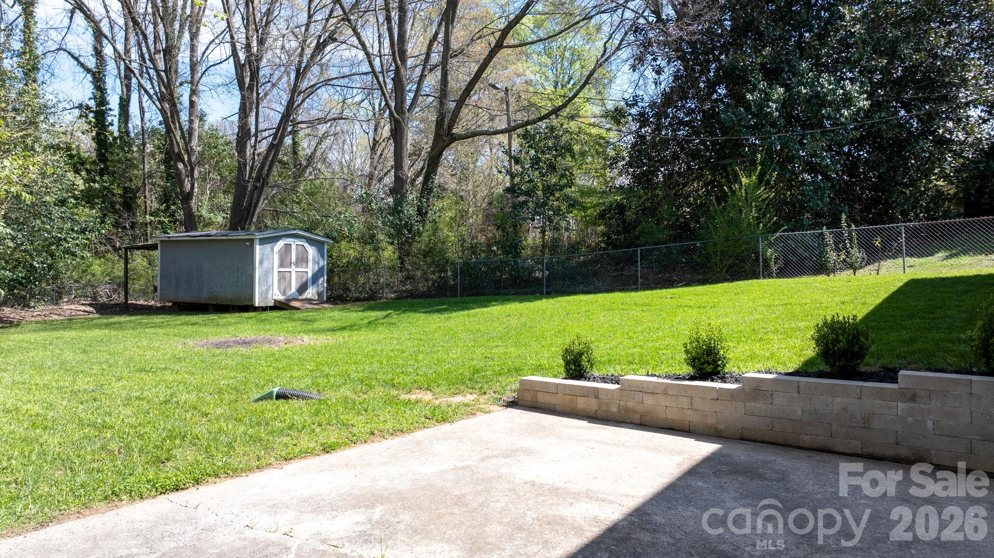 307 W Park Drive, Stanley, NC - photo 7 of 38