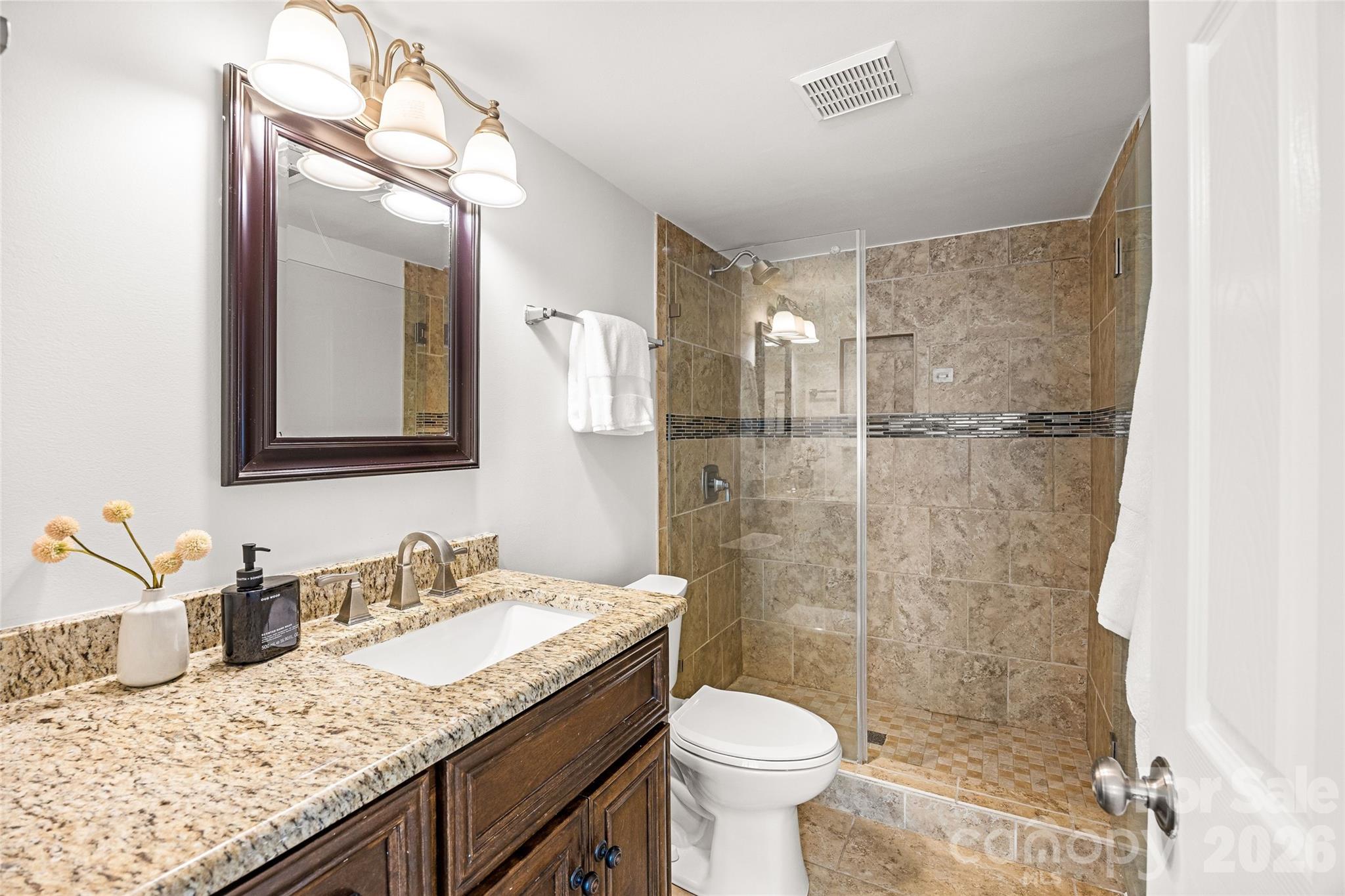 Photo 21 of 9526 Fairway Ridge Road, Charlotte, NC