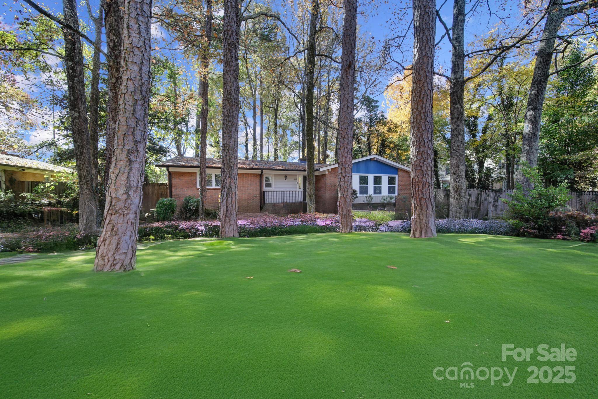 6513 old post Road, Charlotte, NC