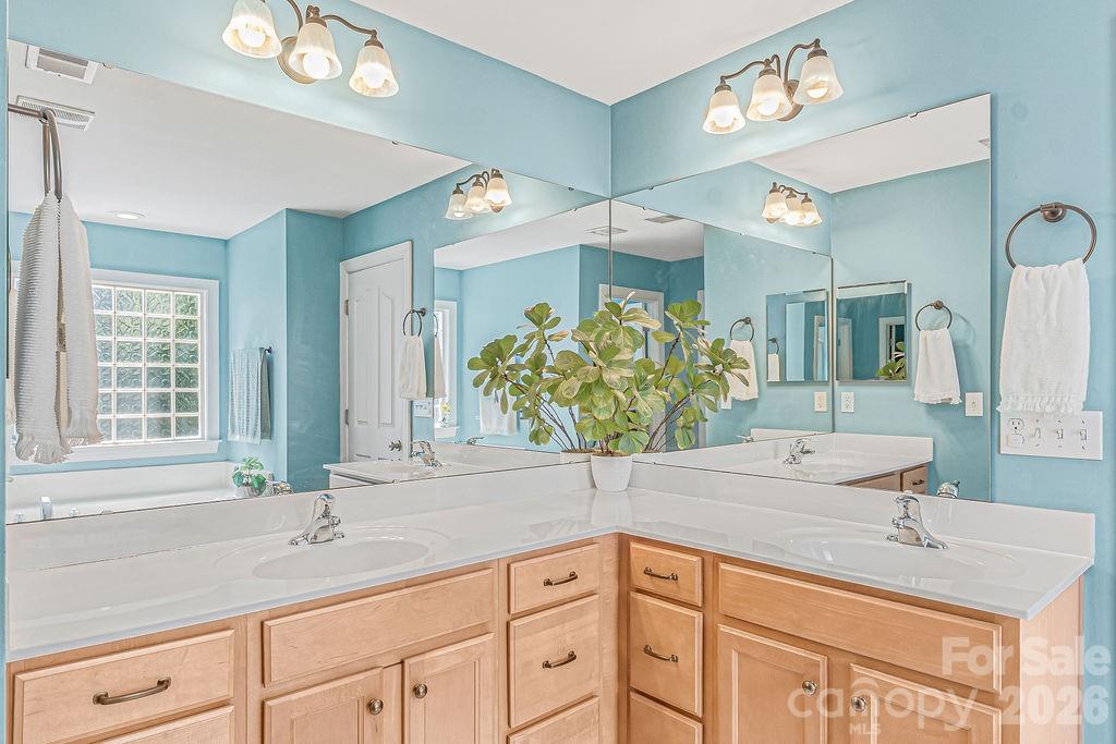 Photo 29 of 13731 Daltrey Lane, Charlotte, NC