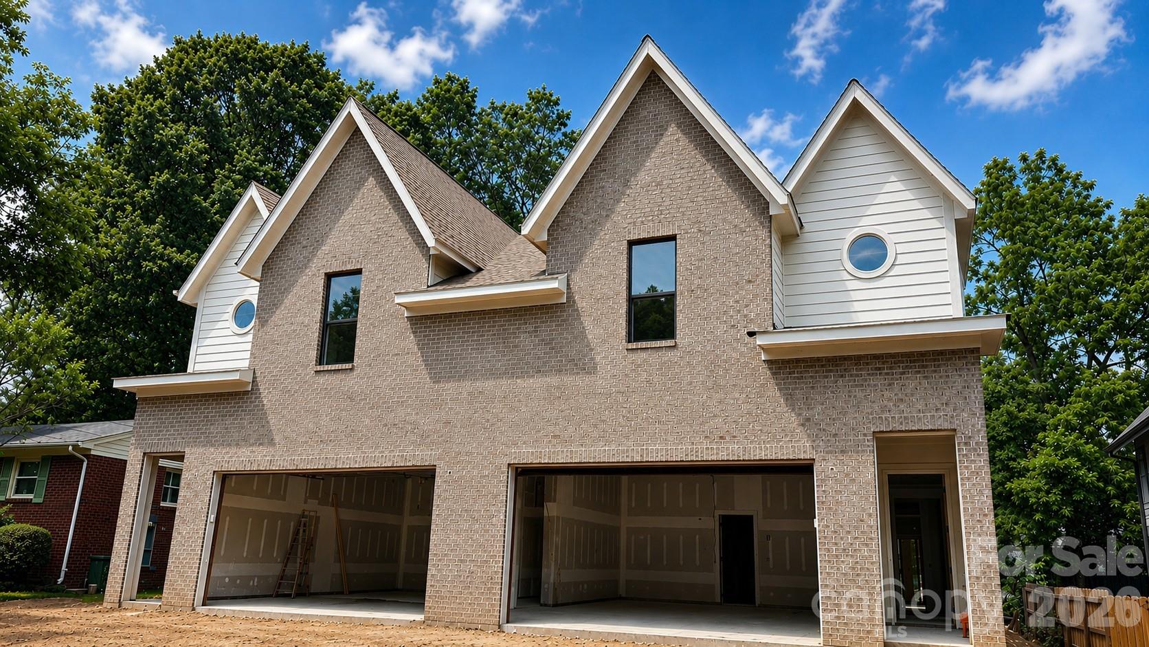 Home for sale at 2621 Springway Drive, Charlotte, NC — photo 1 of 25