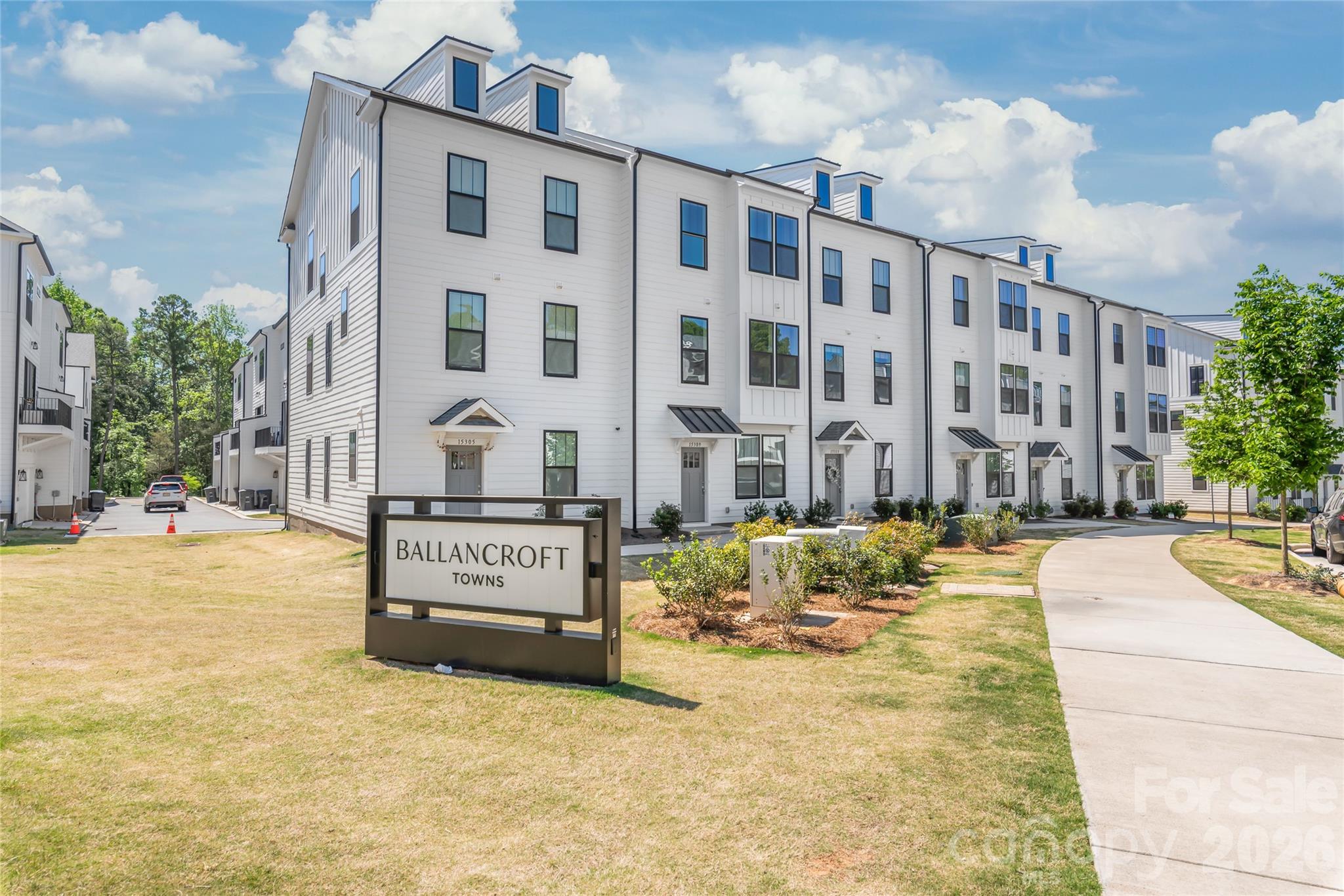 15309 Ballancroft Parkway, Charlotte, NC - photo 1 of 37