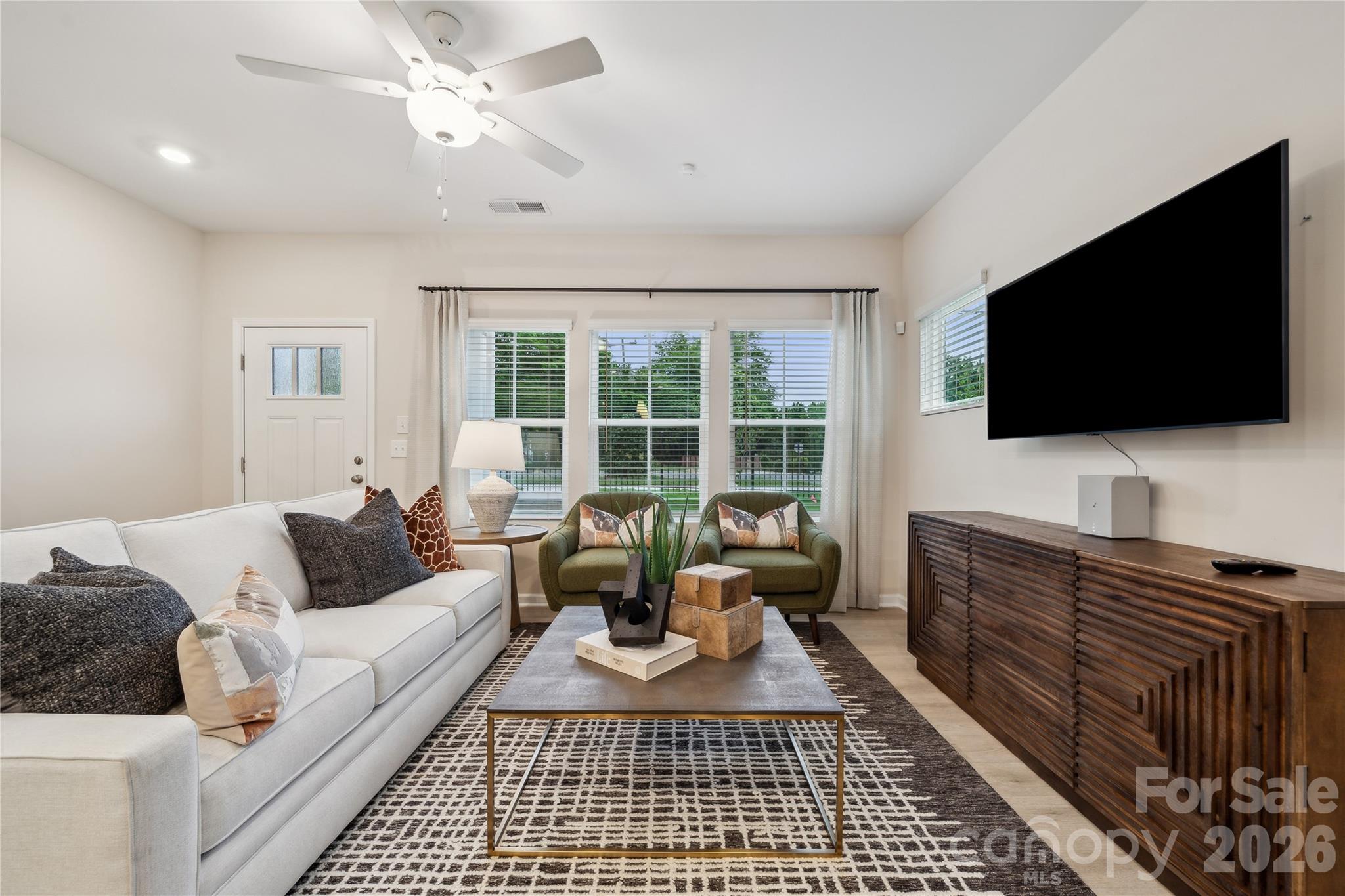 Photo 8 of 5853 Tuckaseegee Road, Charlotte, NC