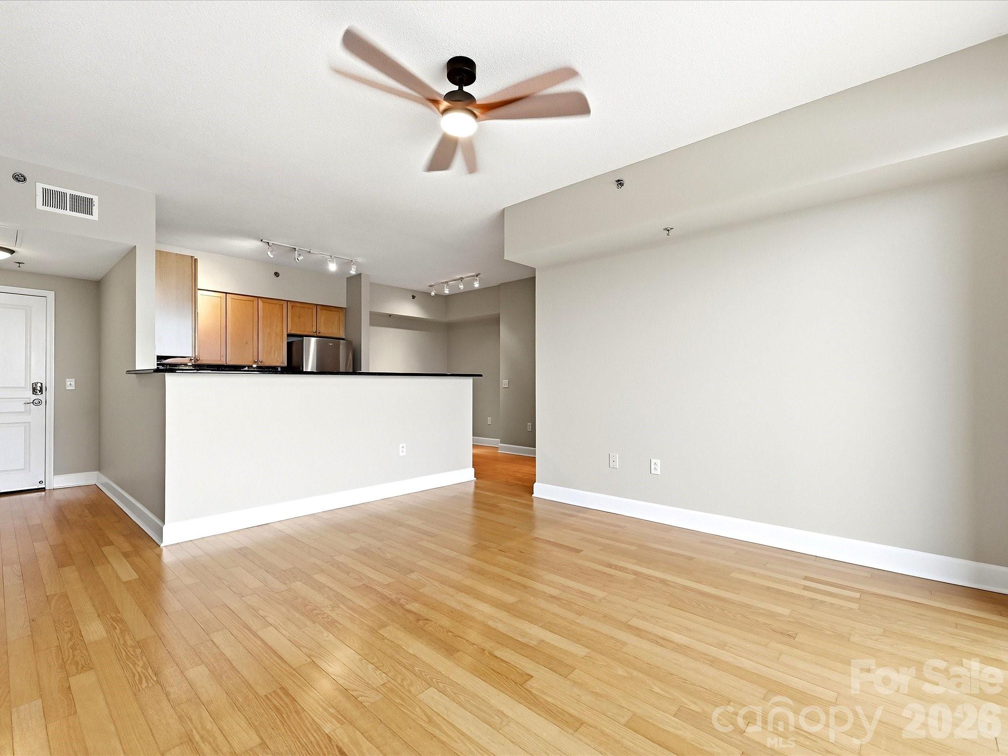 Photo 19 of 1315 East Boulevard813, Charlotte, NC