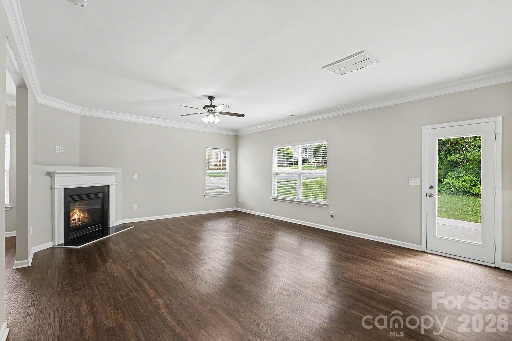 Photo 5 of 5618 Stowe Derby Drive, Charlotte, NC