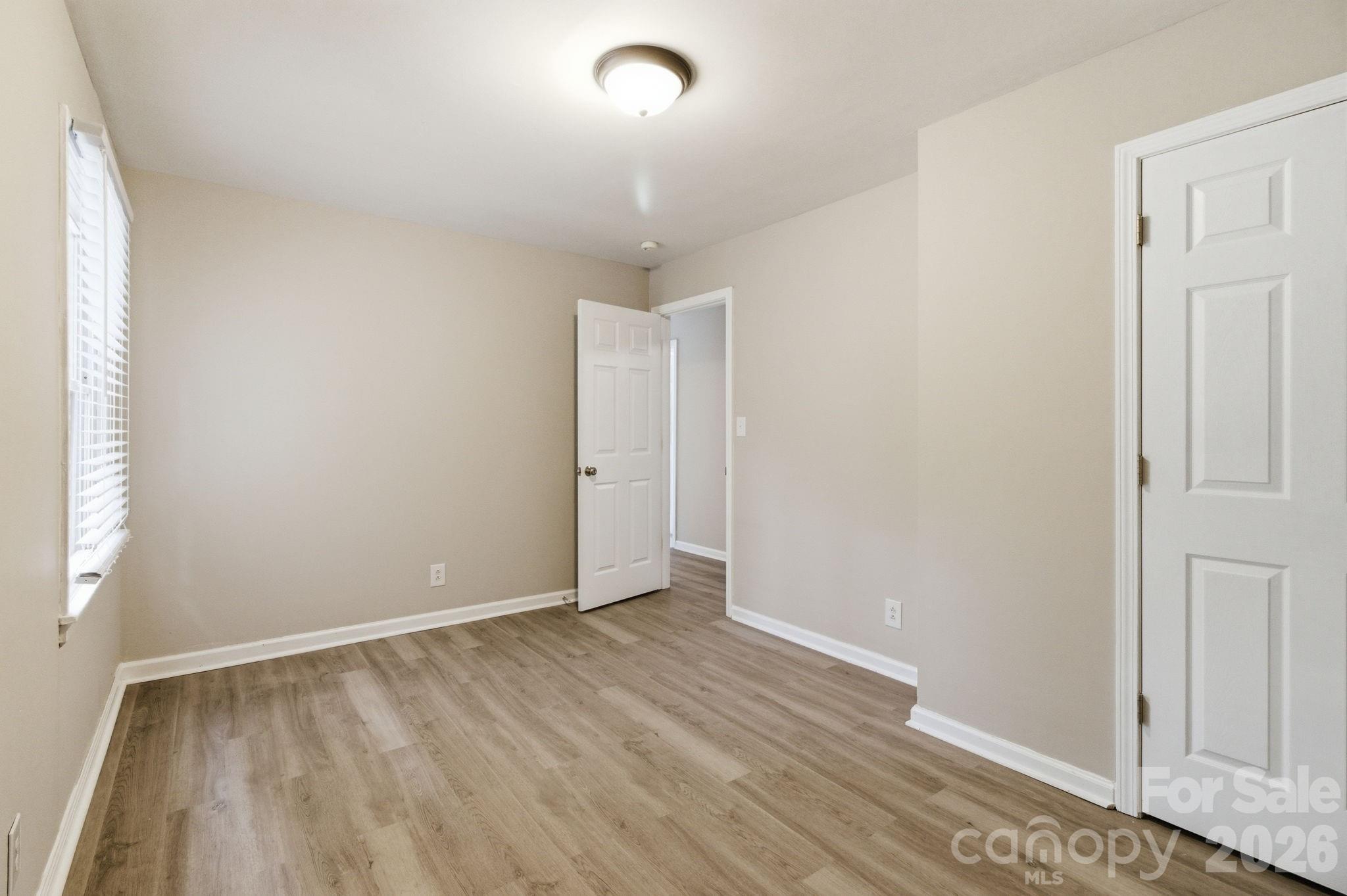 Photo 11 of 2725 Thornton Road, Charlotte, NC