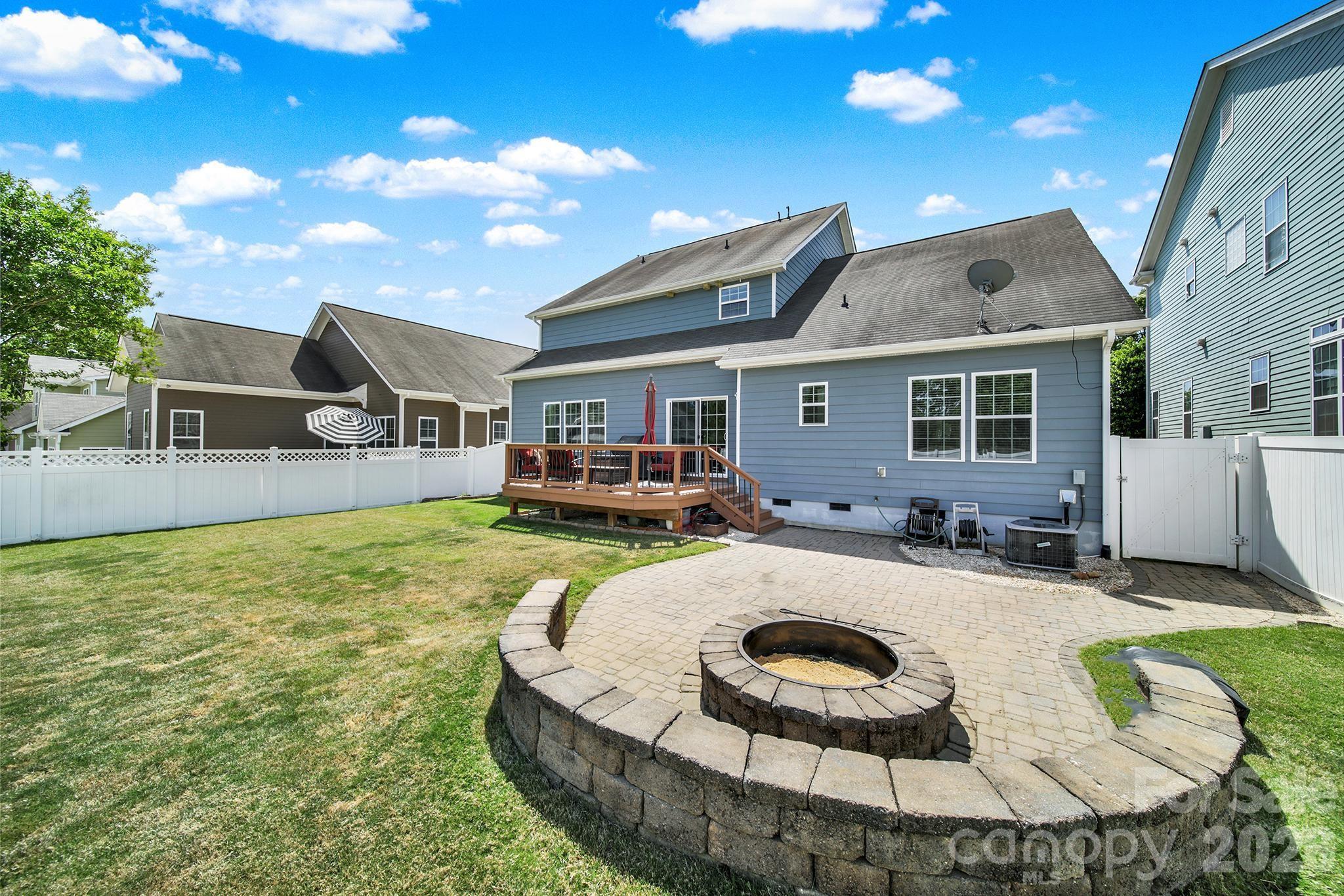 16416 Leavitt Lane, Davidson, NC - photo 38 of 46