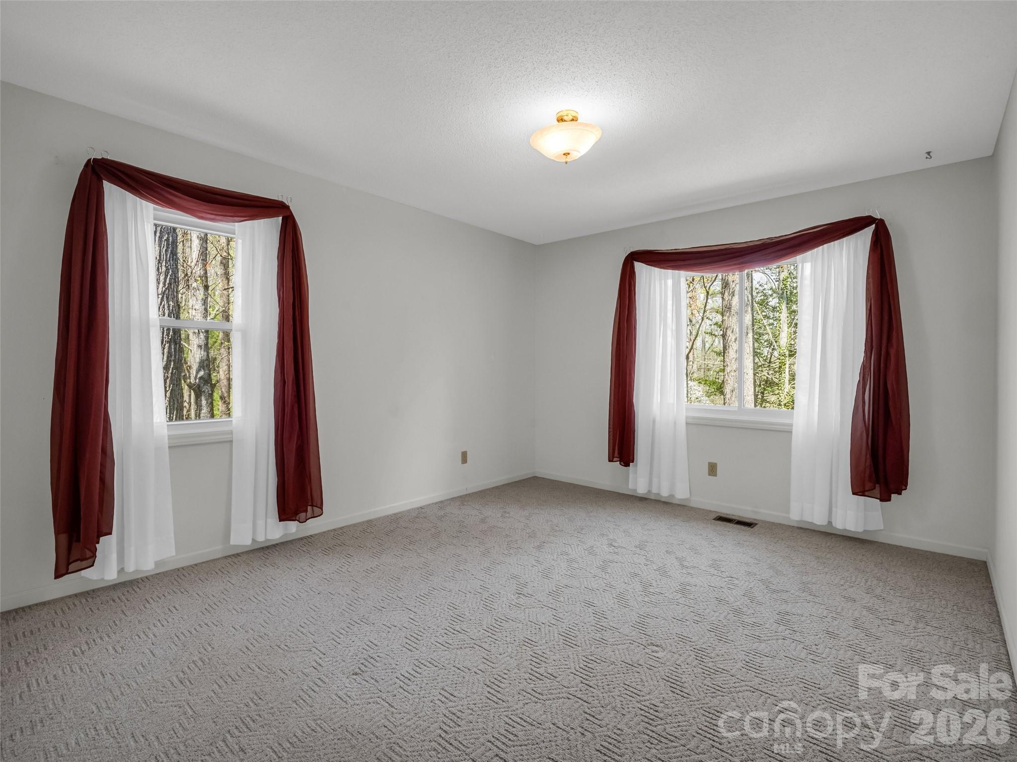 525 Maren Court, Hendersonville, NC - photo 20 of 33