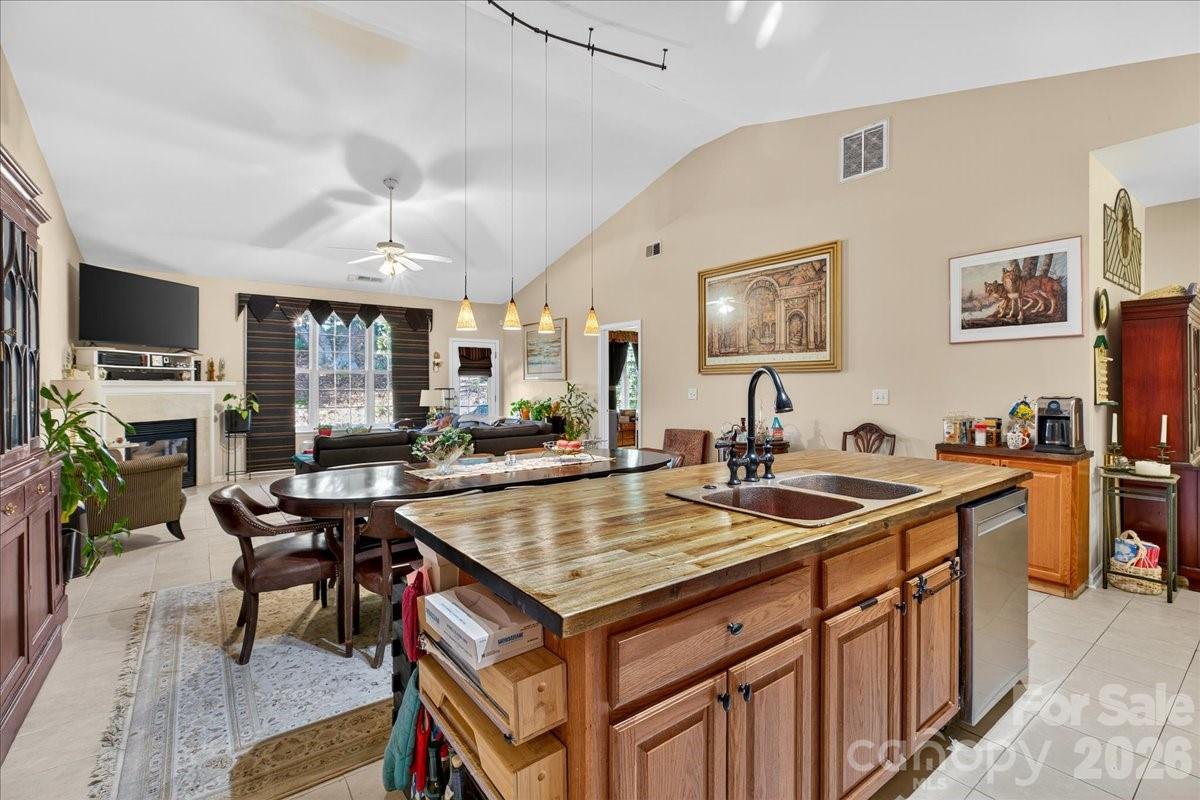 Photo 22 of 4412 Glenlea Commons Drive, Charlotte, NC