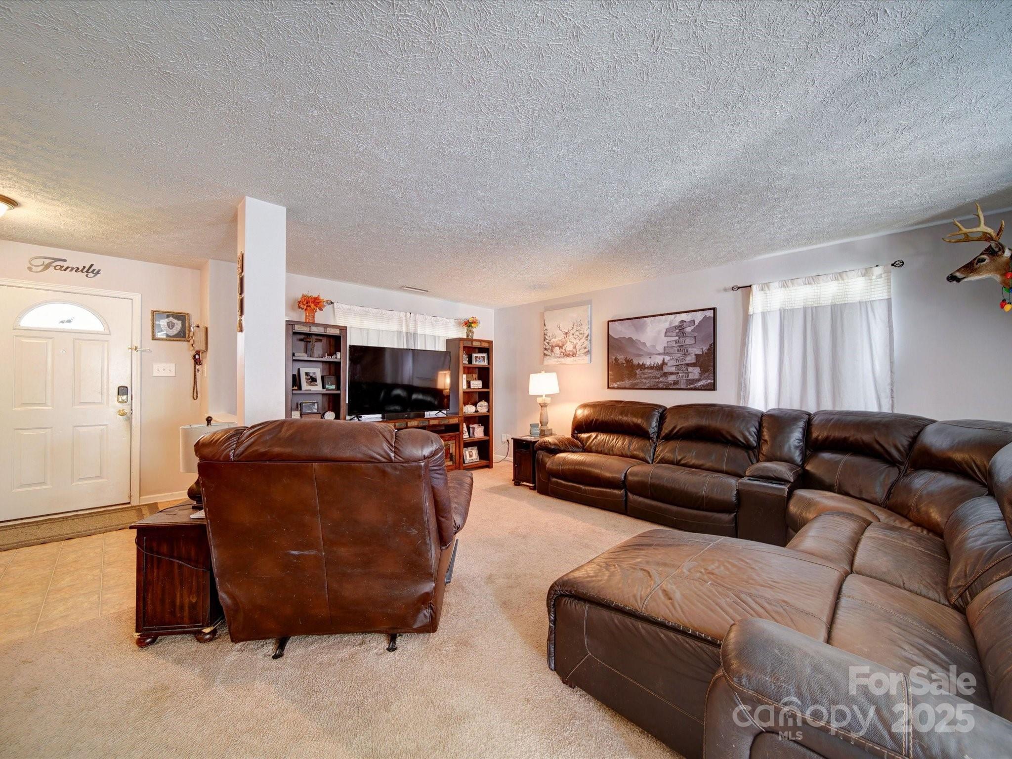 3841 Shasta Circle, Clover, SC - photo 4 of 49