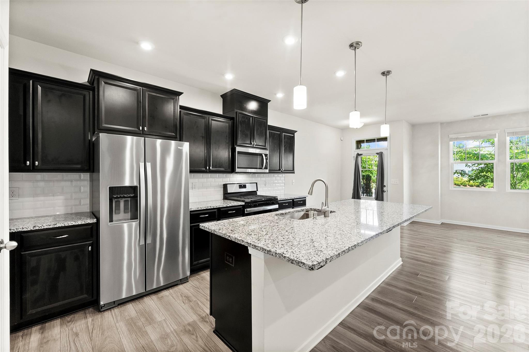 Photo 11 of 11010 Chalkbark Lane, Charlotte, NC