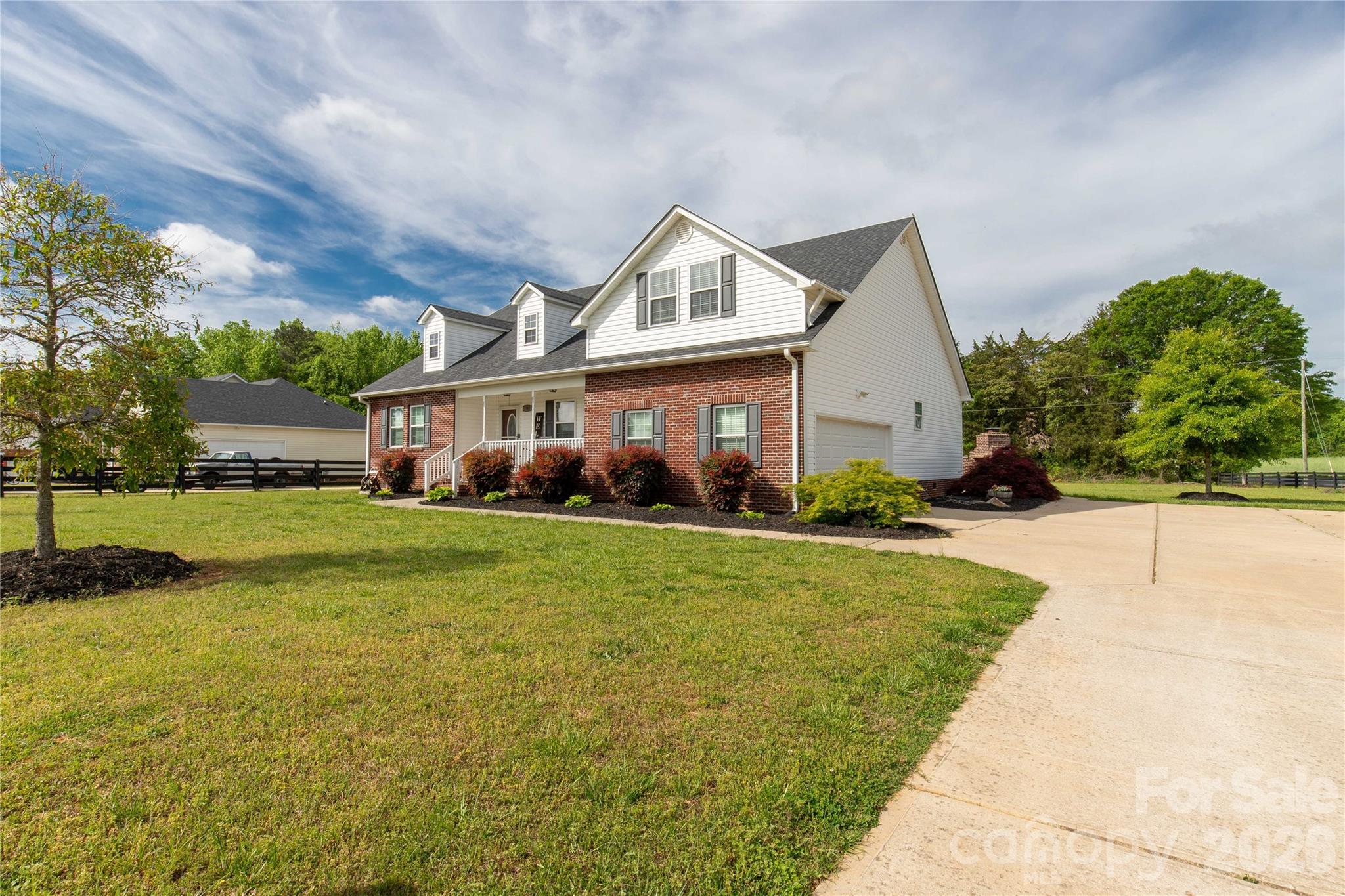1302 Bryson Creek Drive, McConnells, SC - photo 2 of 47