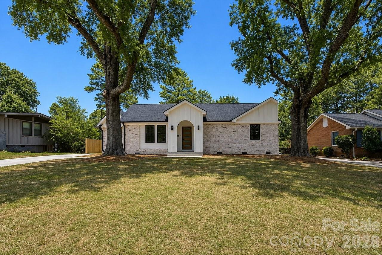 Photo 3 of 409 Scaleybark Road, Charlotte, NC