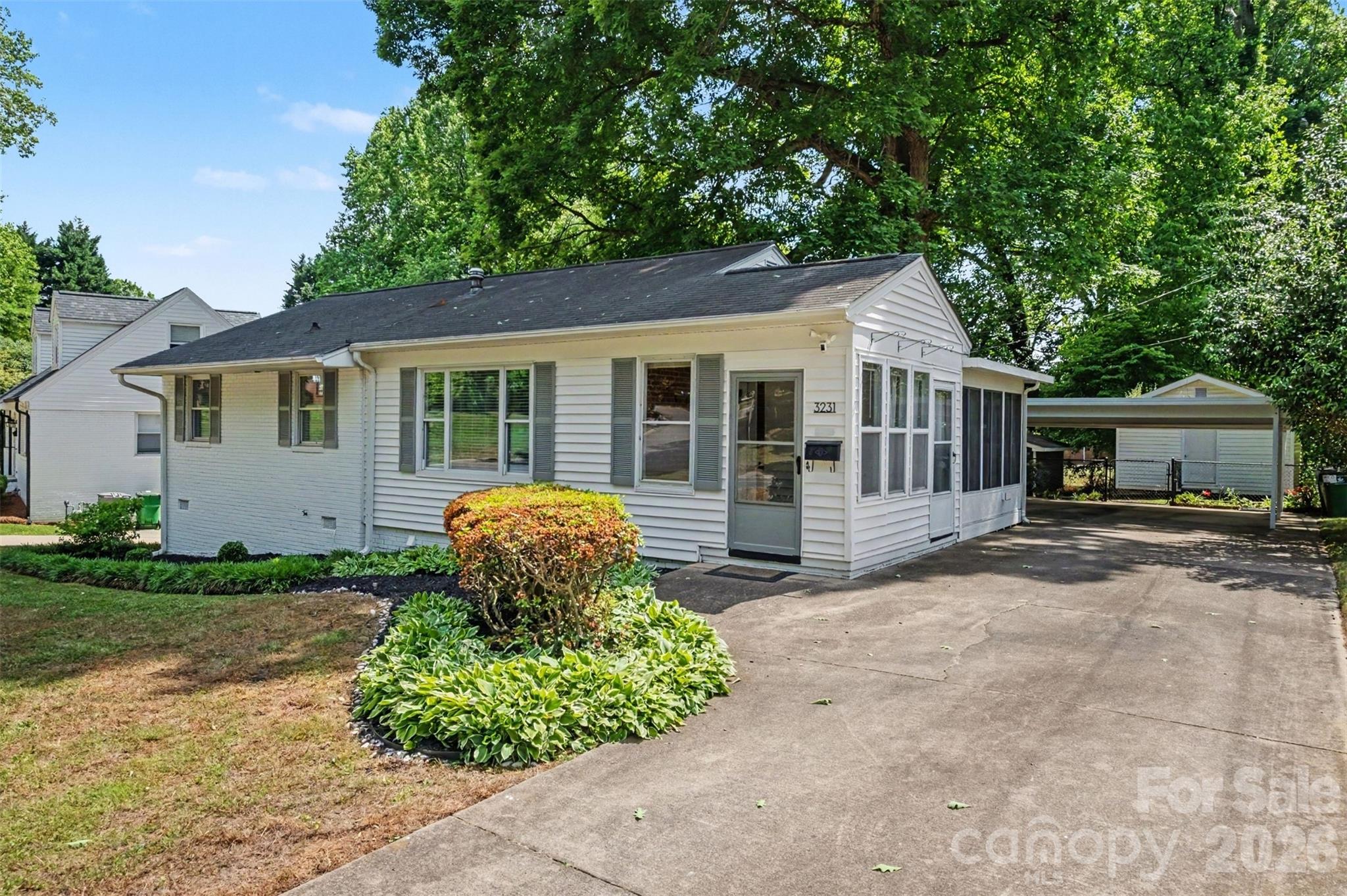 Photo 41 of 3231 Eastwood Drive, Charlotte, NC