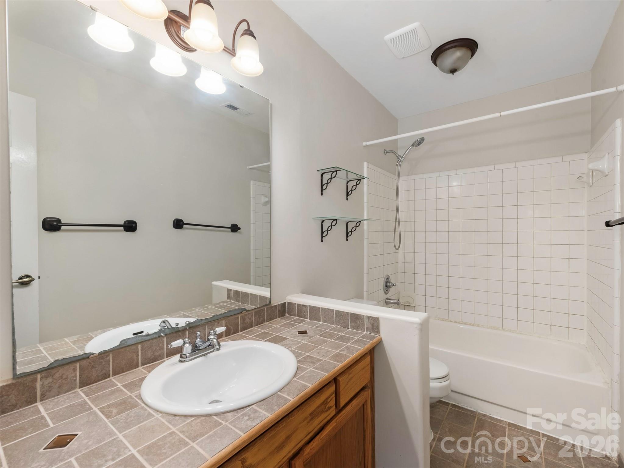 Home for sale at 14437 Raynham Drive, Charlotte, NC — photo 29 of 41