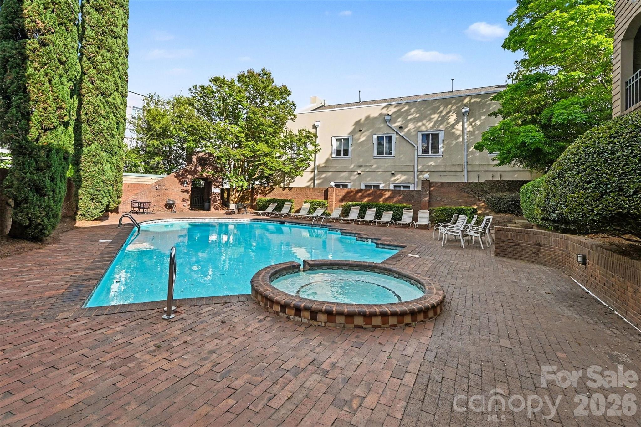 Photo 28 of 1109 E Morehead Street5, Charlotte, NC