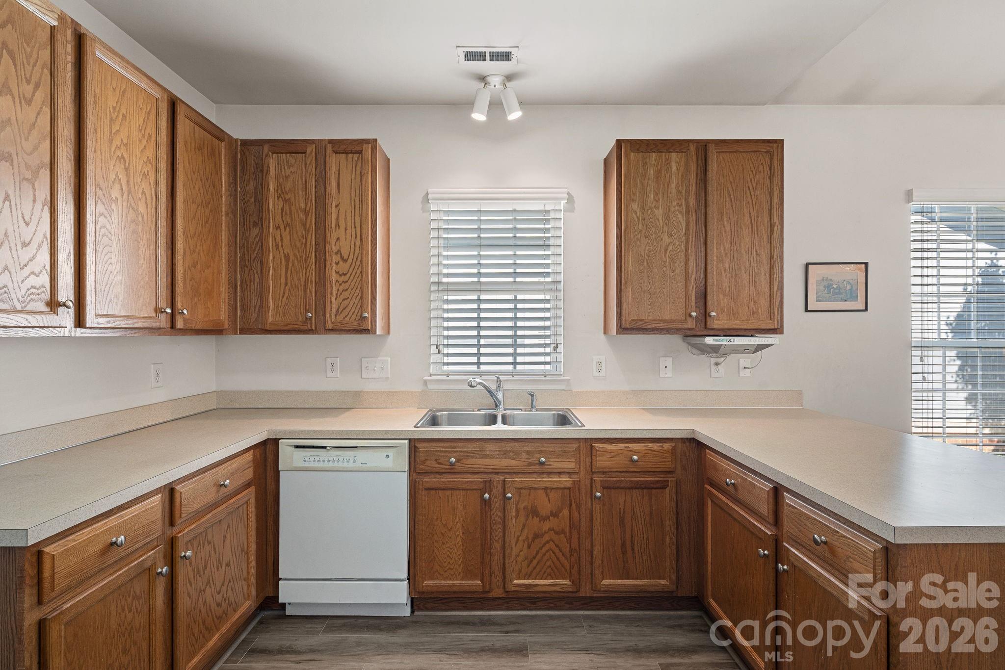 16506 Spruell Street, Huntersville, NC - photo 9 of 34