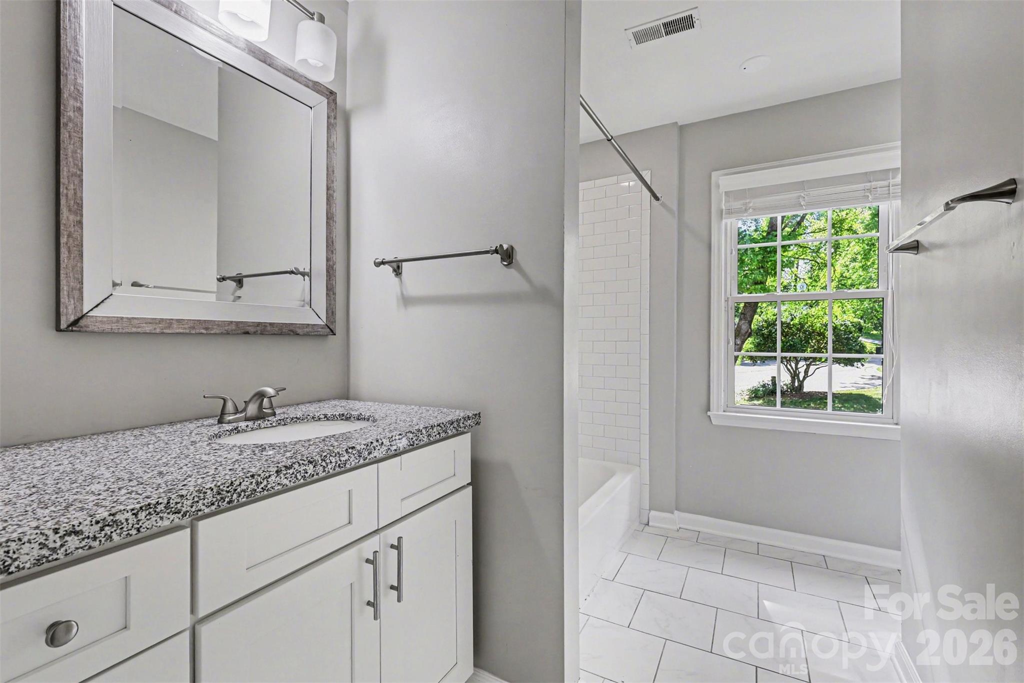 Photo 35 of 4600 Bournewood Lane, Charlotte, NC