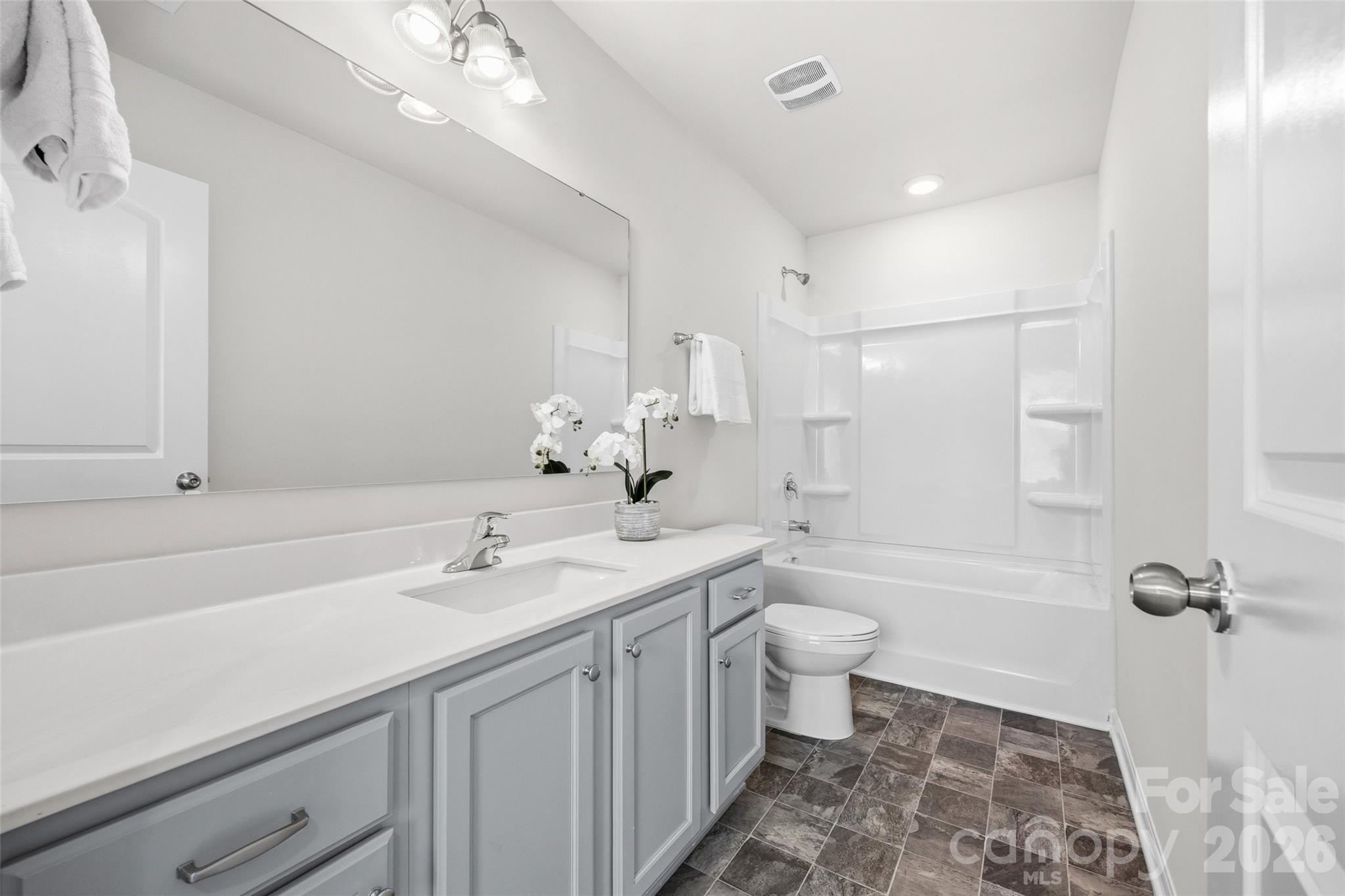 Photo 36 of 7024 Maple Run Circle, Charlotte, NC