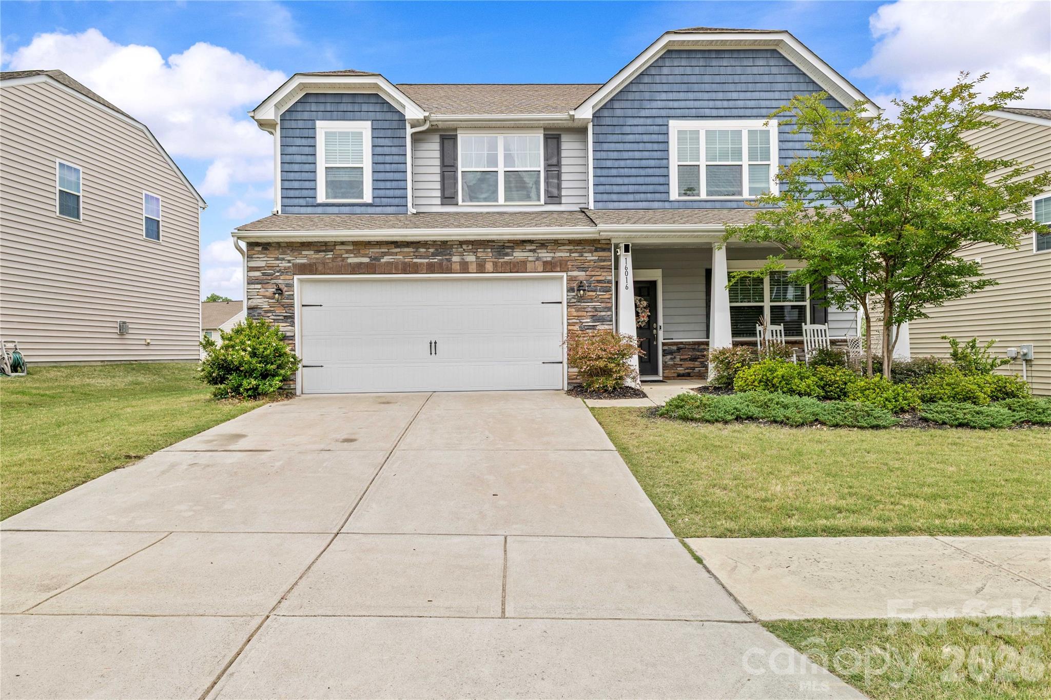 16016 Harbor Hill Drive, Charlotte, NC