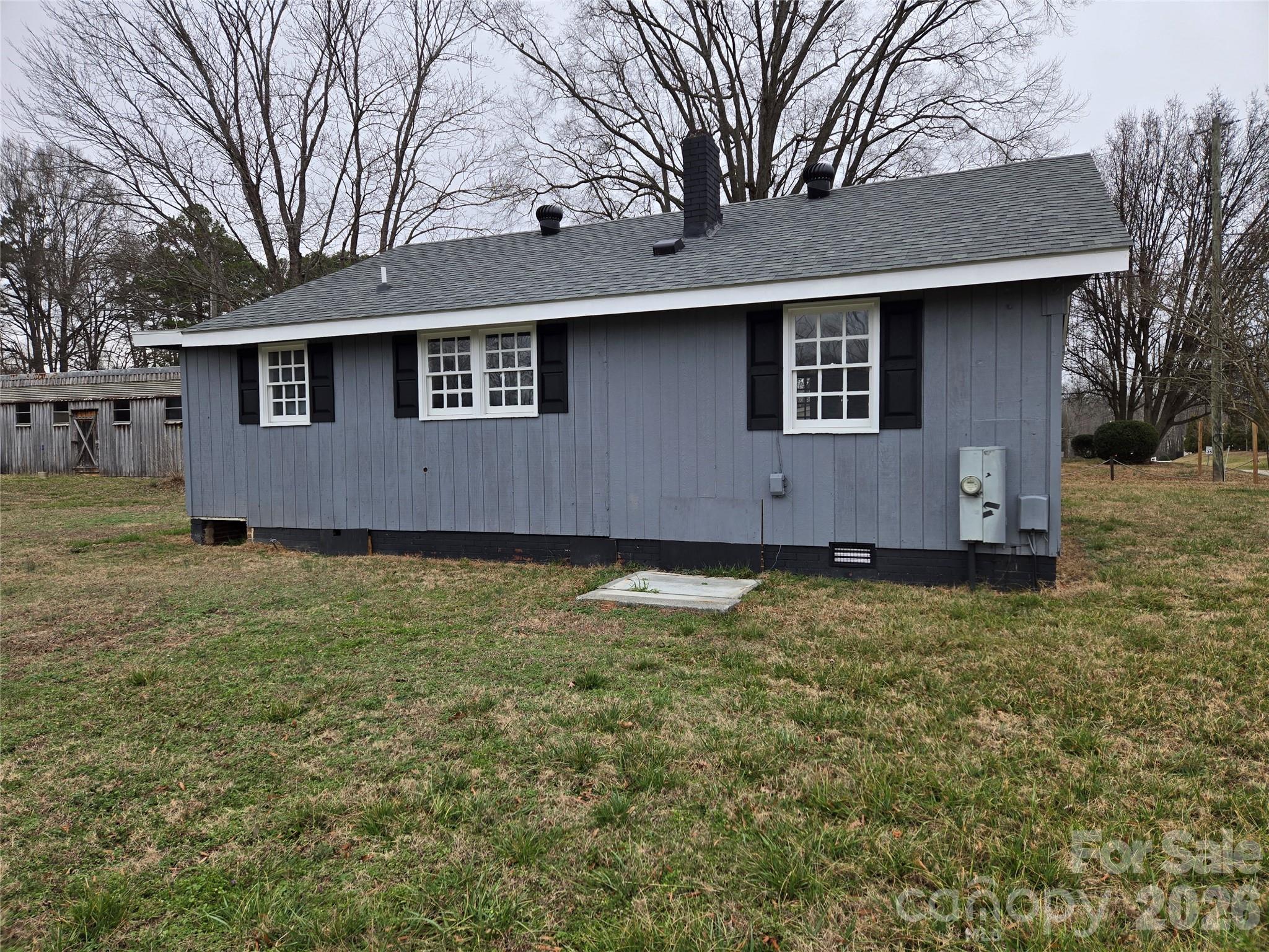 915 Chapel Street, Landis, NC - photo 4 of 19
