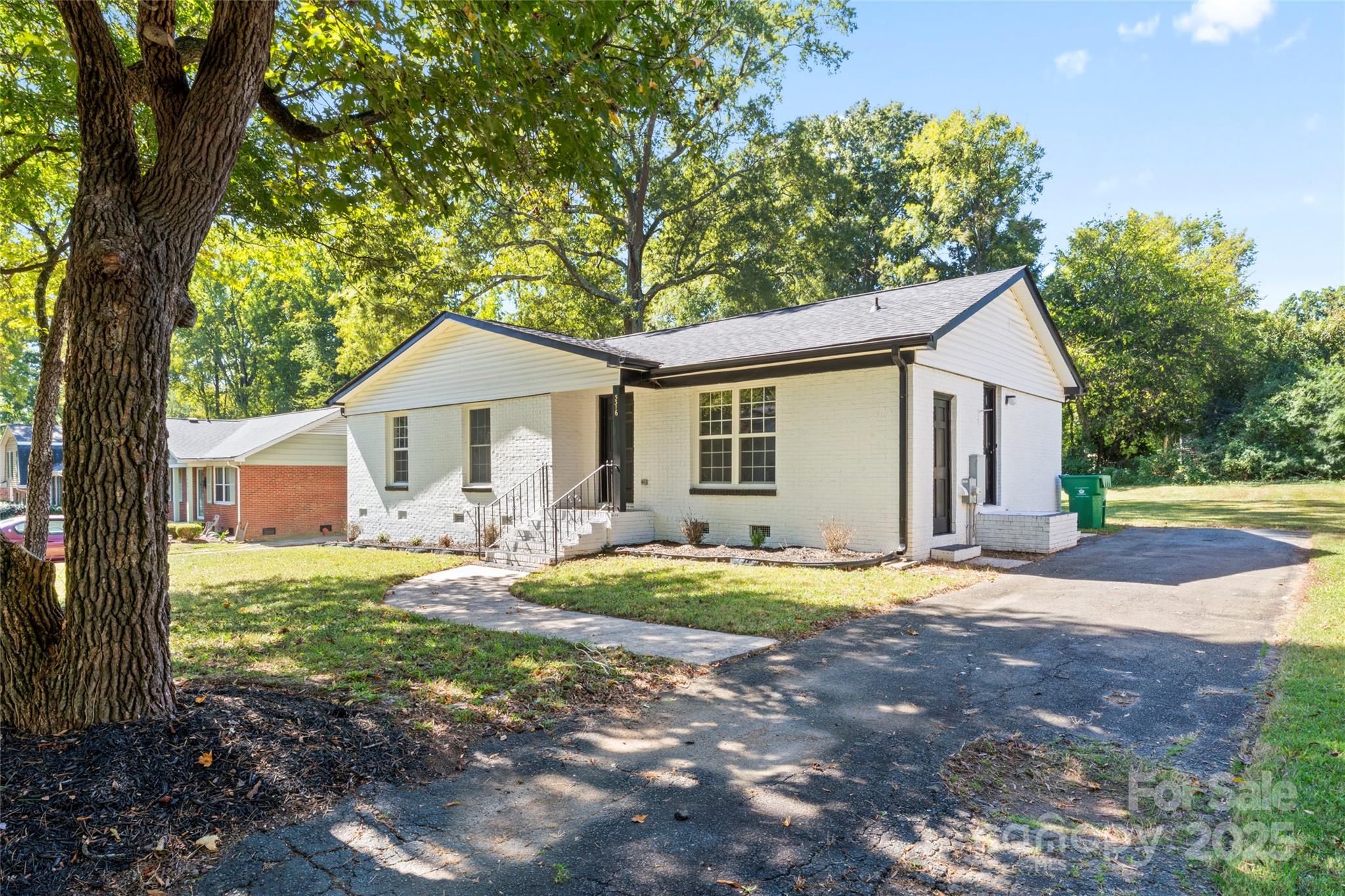 Photo 3 of 5316 Rupert Lane, Charlotte, NC