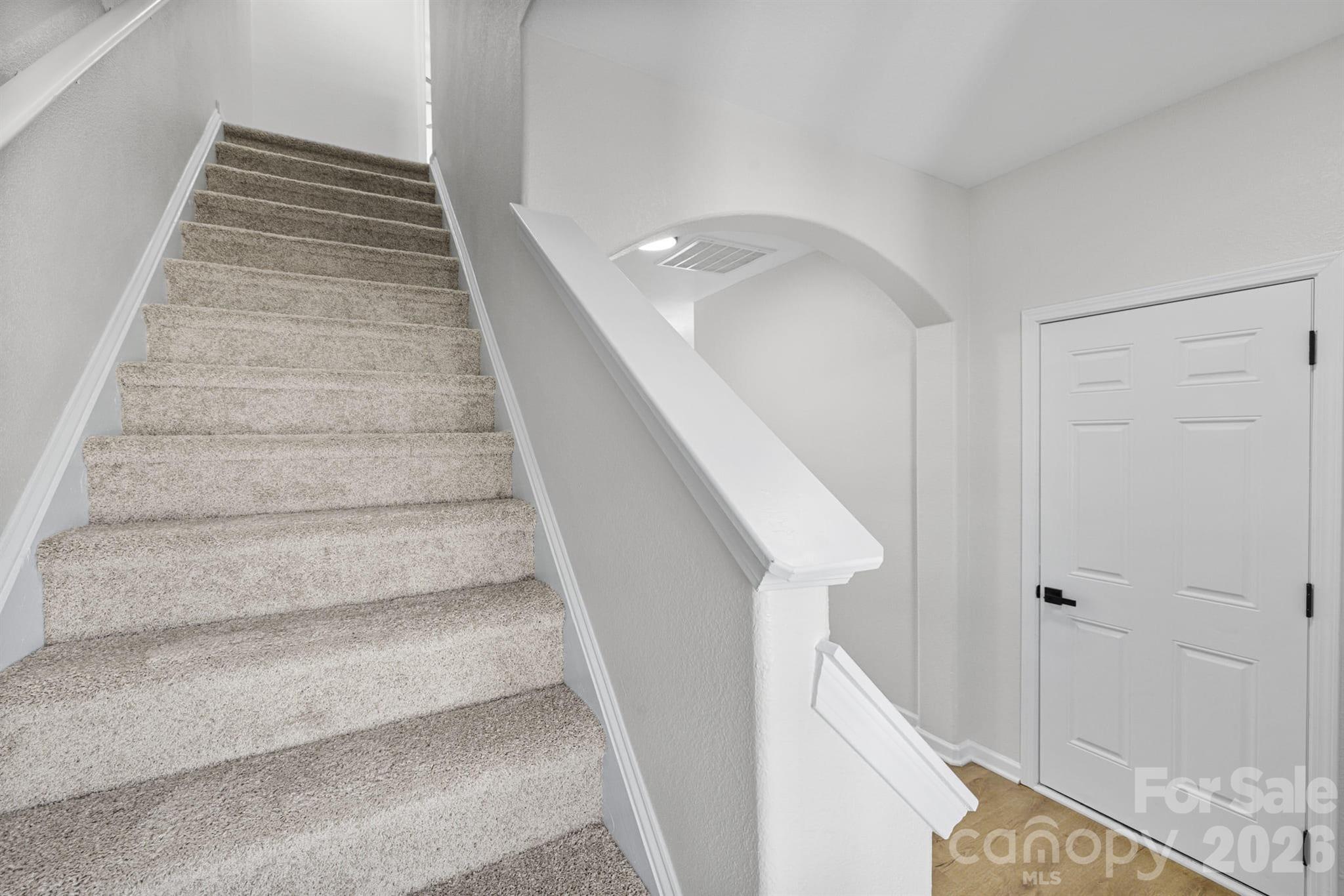 Photo 12 of 8203 Paw Valley Lane, Charlotte, NC