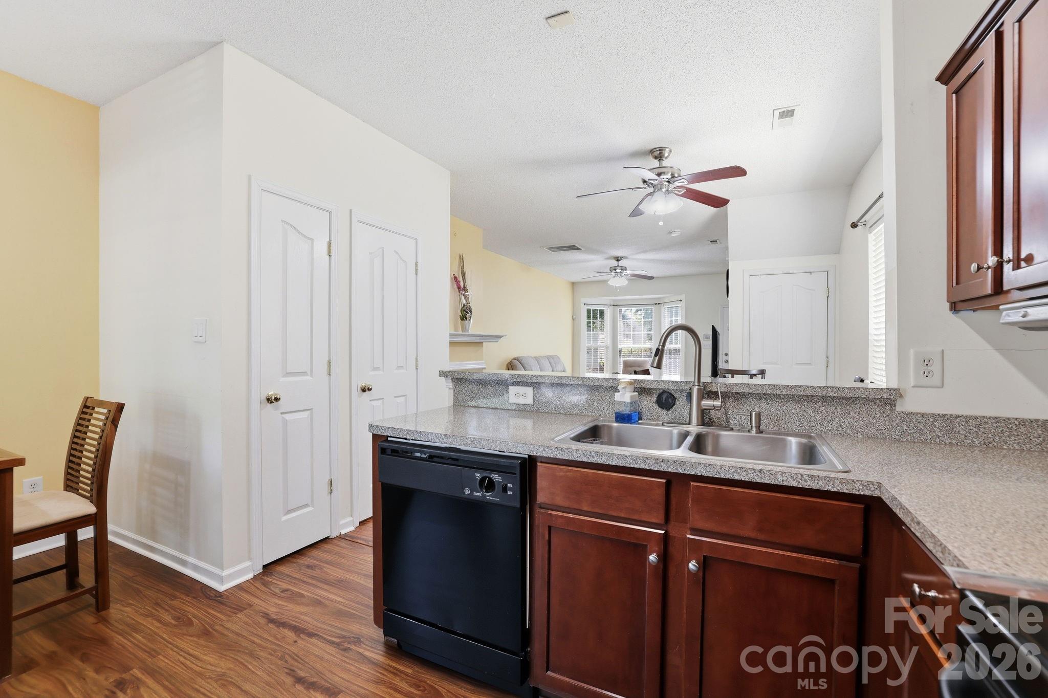 8842 Gerren Court, Charlotte, NC - photo 9 of 19