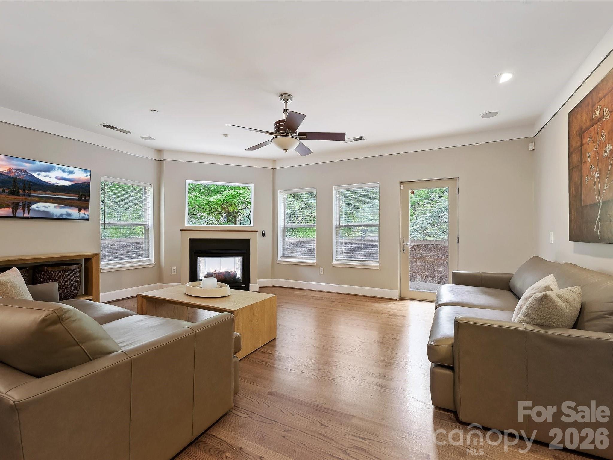 Photo 11 of 420 Queens Road3, Charlotte, NC
