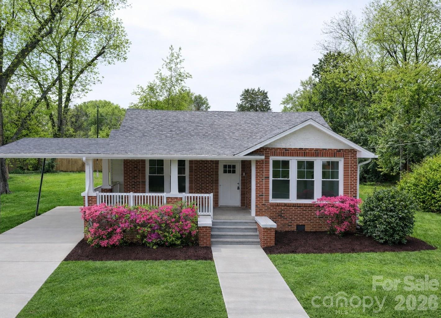 307 W Washington Avenue, Bessemer City, NC