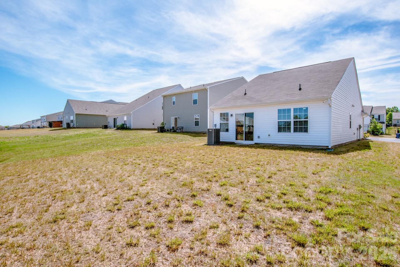 2742 Legacy Ridge Lane, Catawba, NC - photo 8 of 36