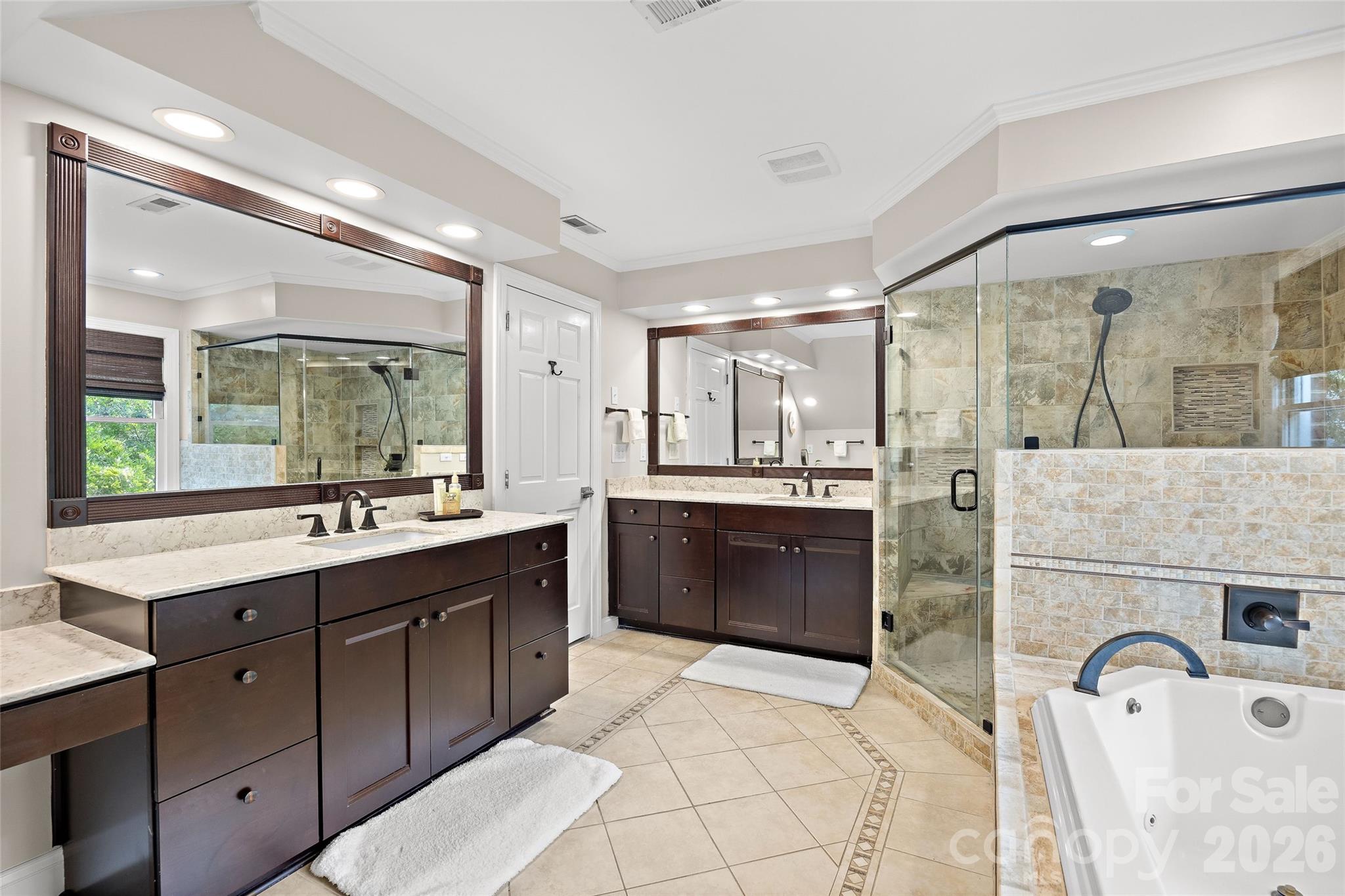 Home for sale at 4533 Noras Path Road, Charlotte, NC — photo 36 of 48