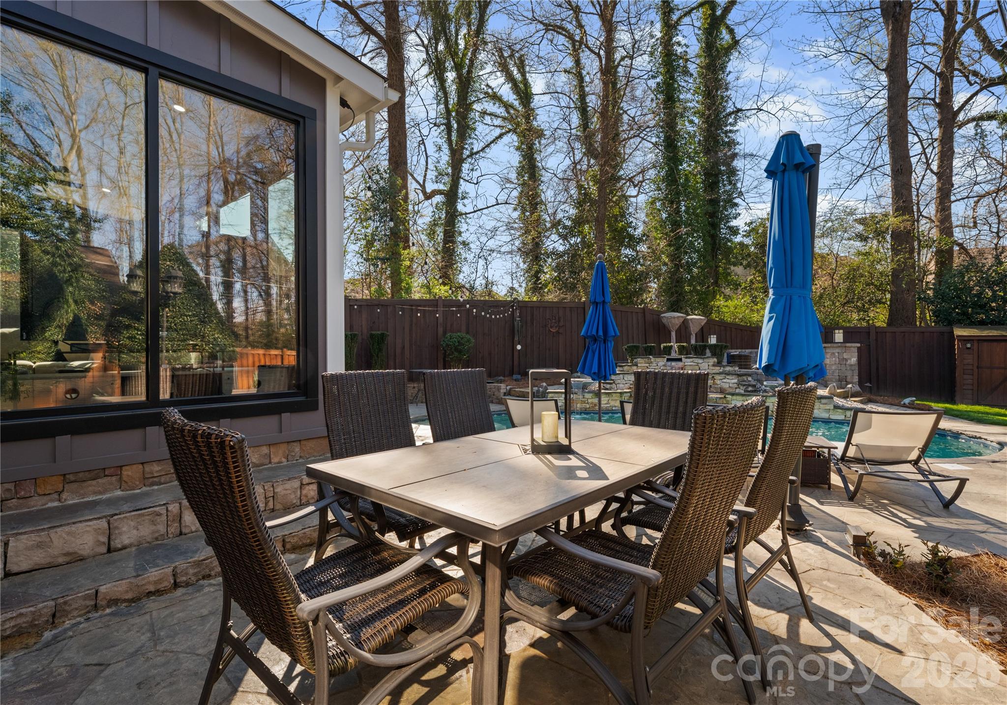 Photo 34 of 141 Sardis Lane, Charlotte, NC