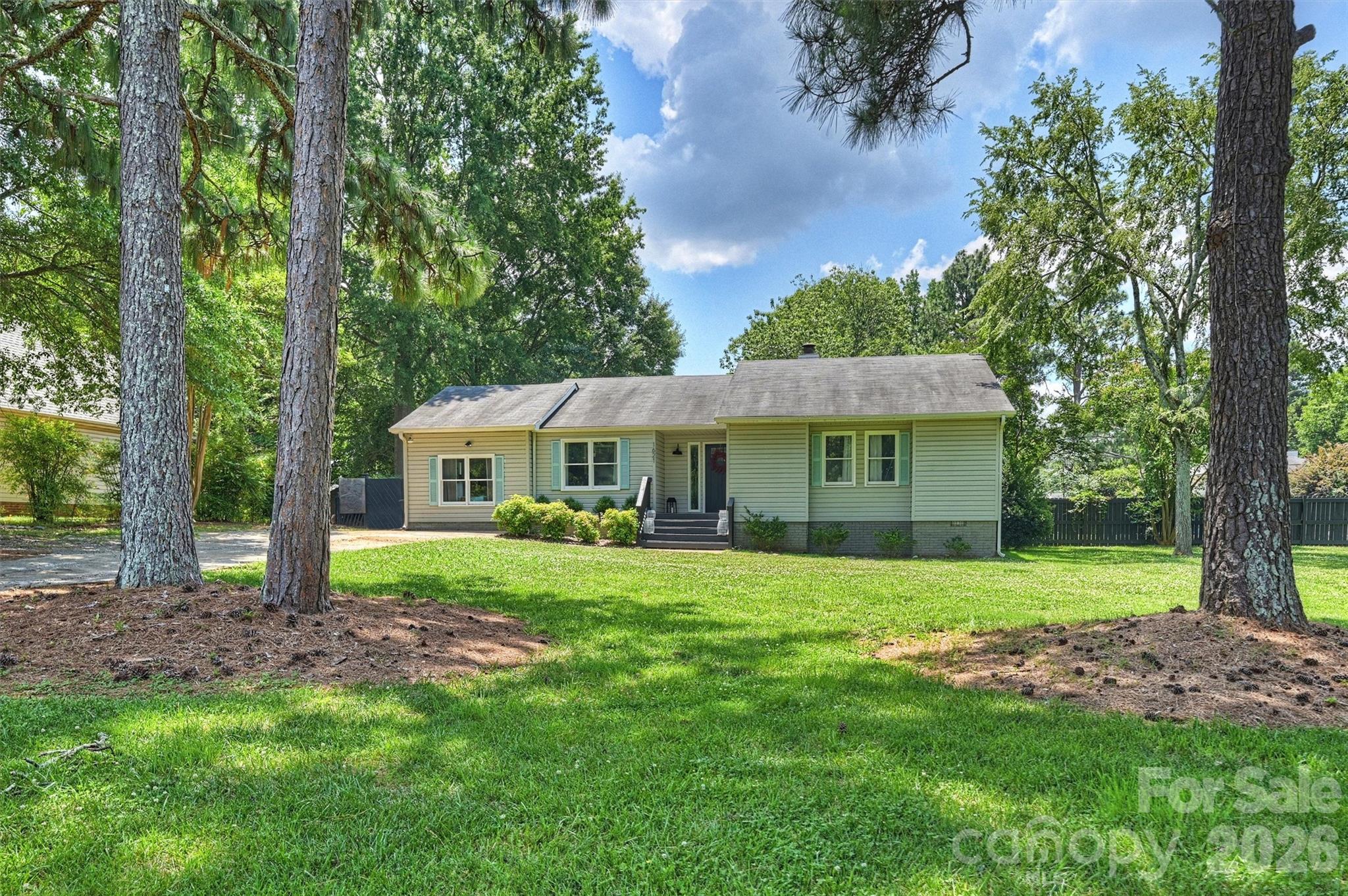 Photo 2 of 1621 Brook Drive, Fort Mill, SC