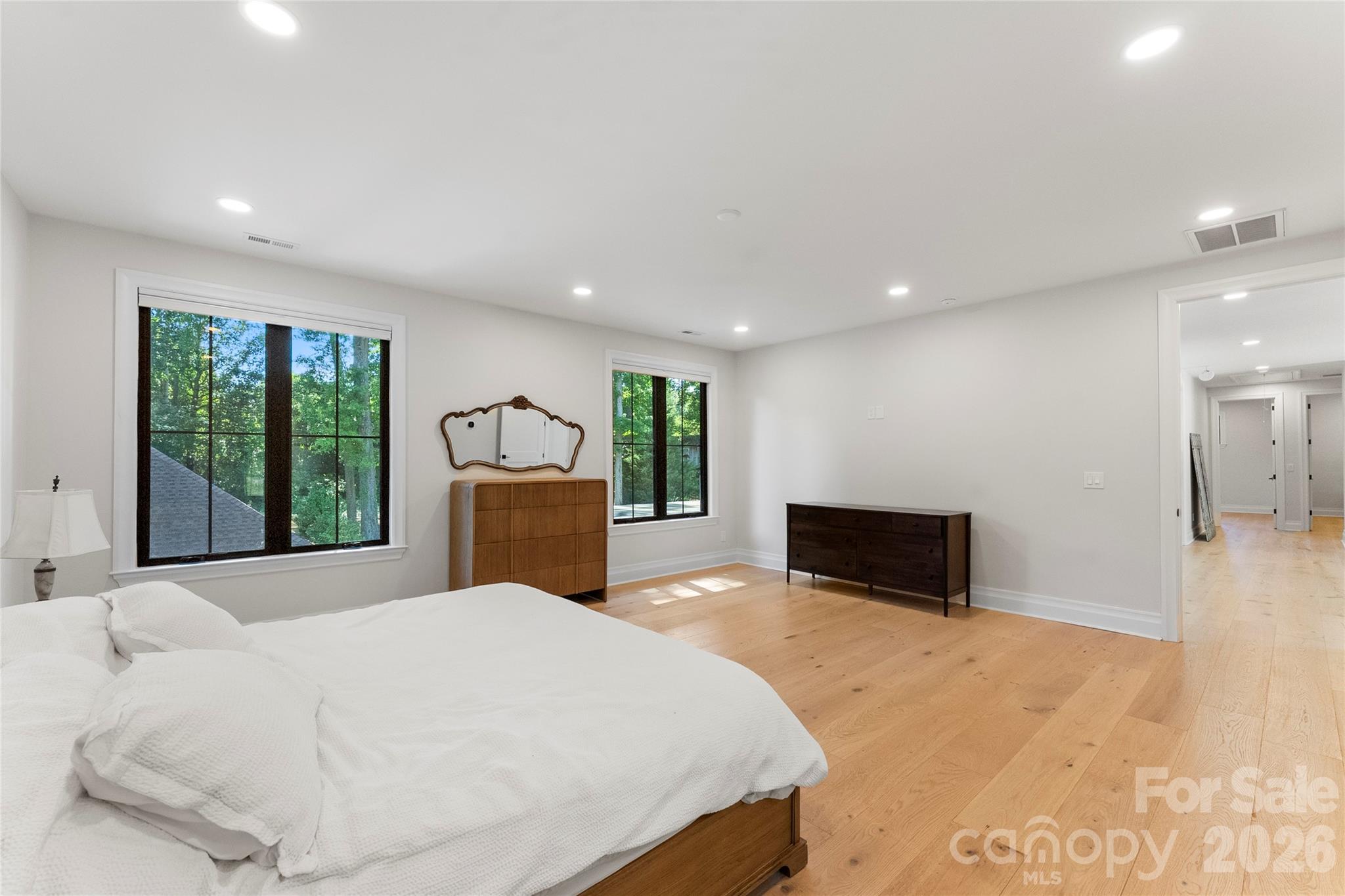 Photo 26 of 1550 Coventry Road, Charlotte, NC