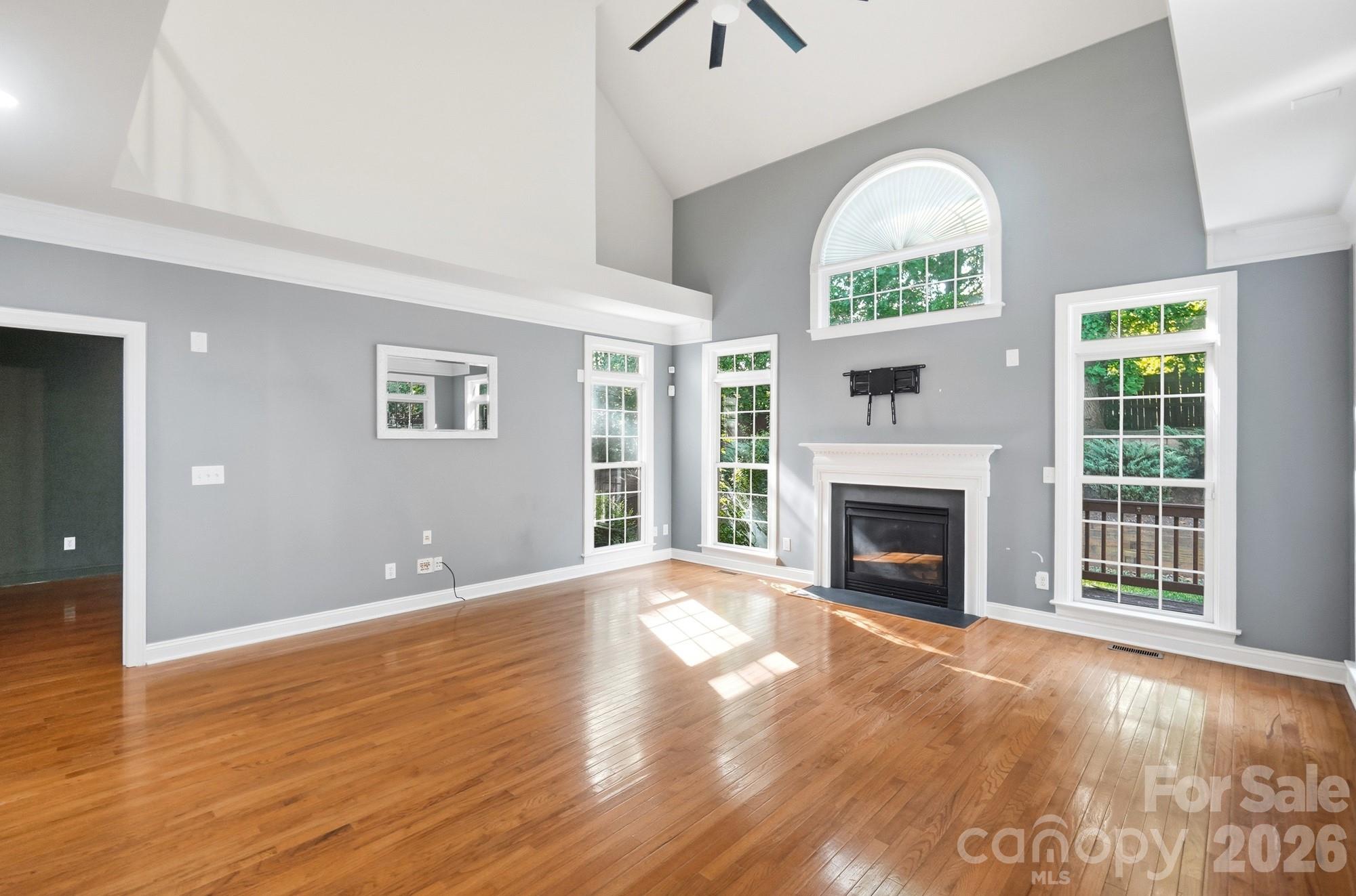 Home for sale at 9915 Nicole Lane, Charlotte, NC — photo 8 of 39