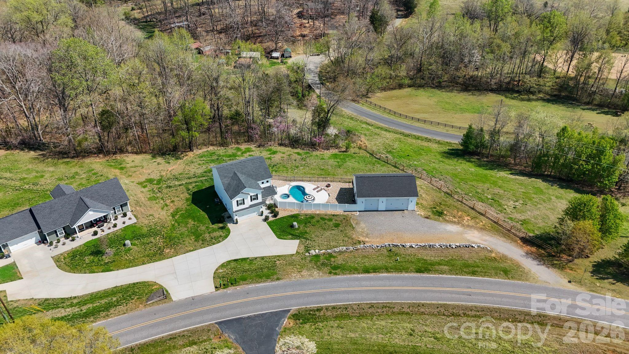 Photo 2 of 467 Hoover Road, Troutman, NC